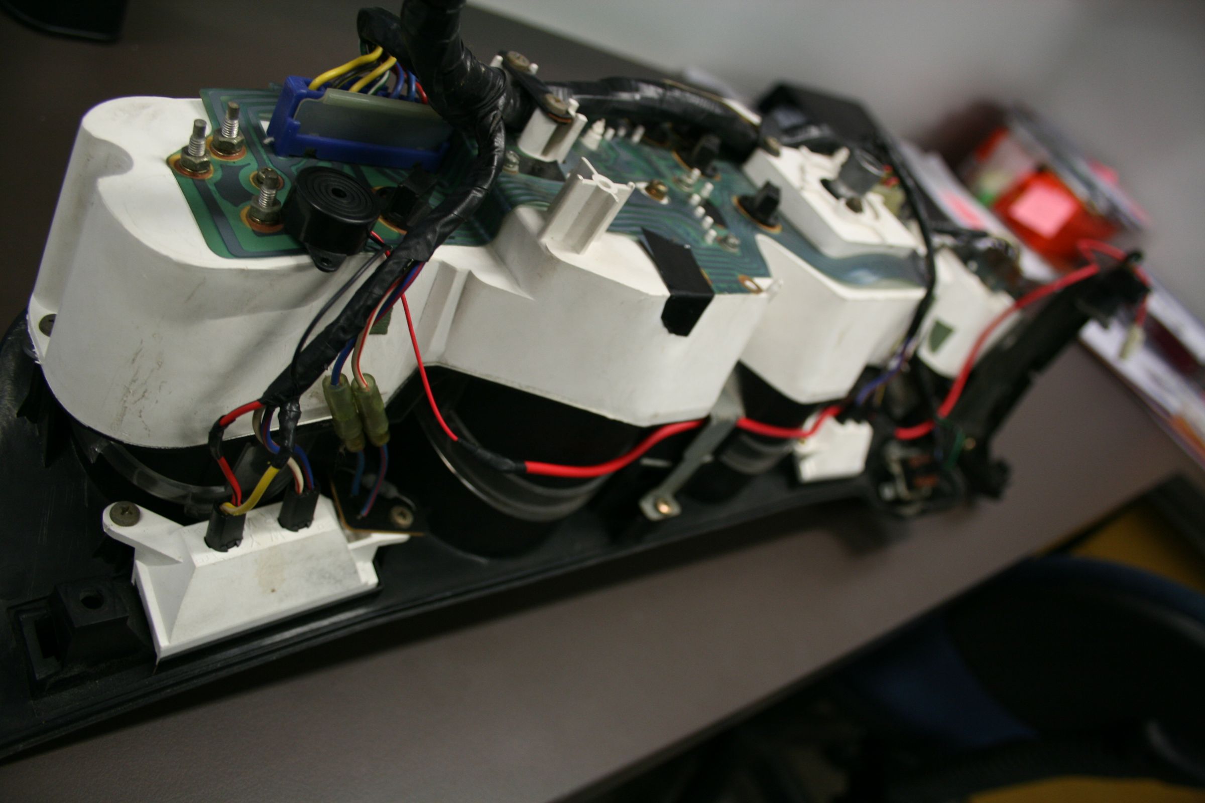 Buzzing Headlight Reminder : 5 Steps (with Pictures) - Instructables