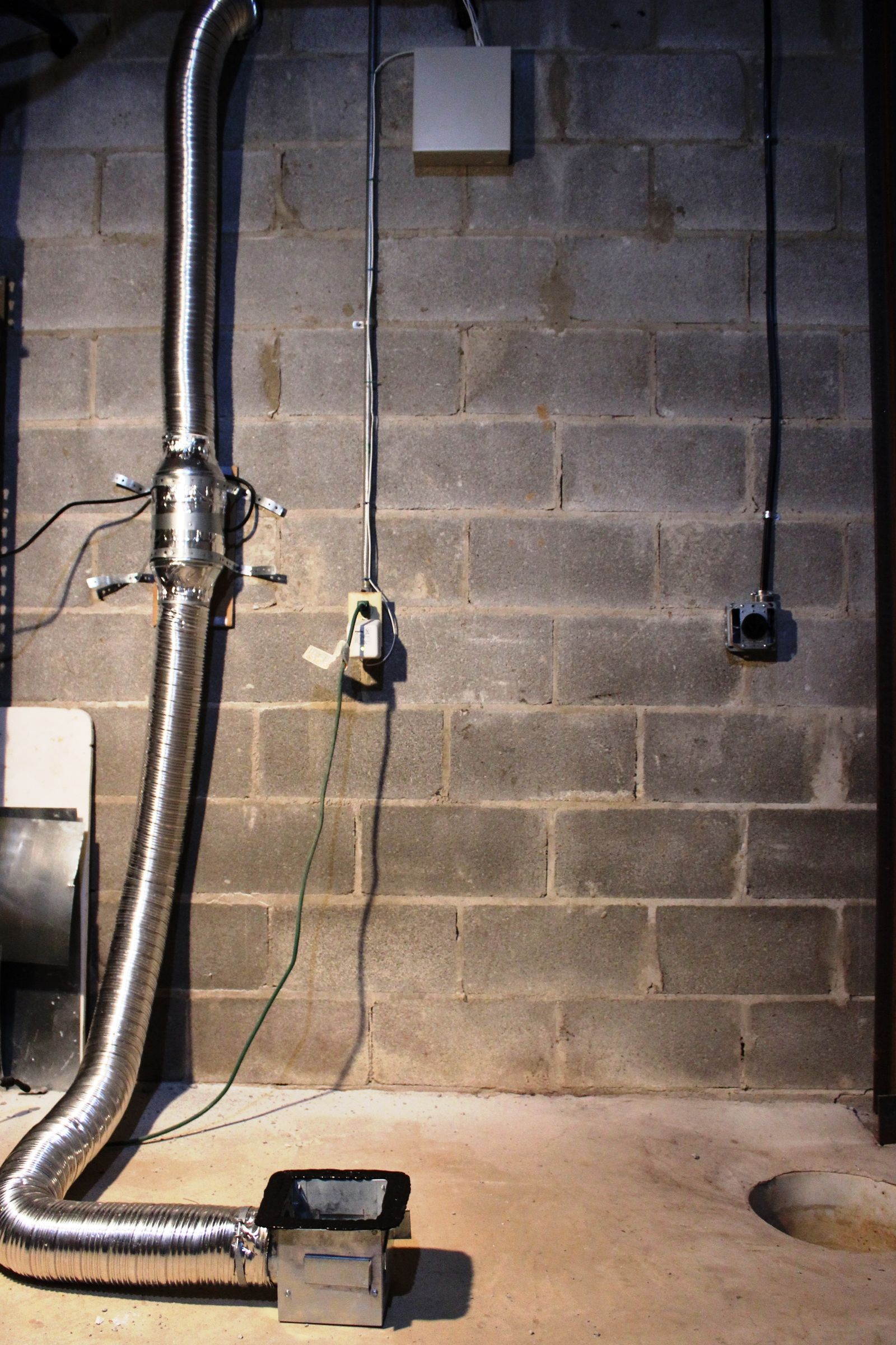 How to Make a Downdraft Kiln Vent : 8 Steps (with Pictures) - Instructables