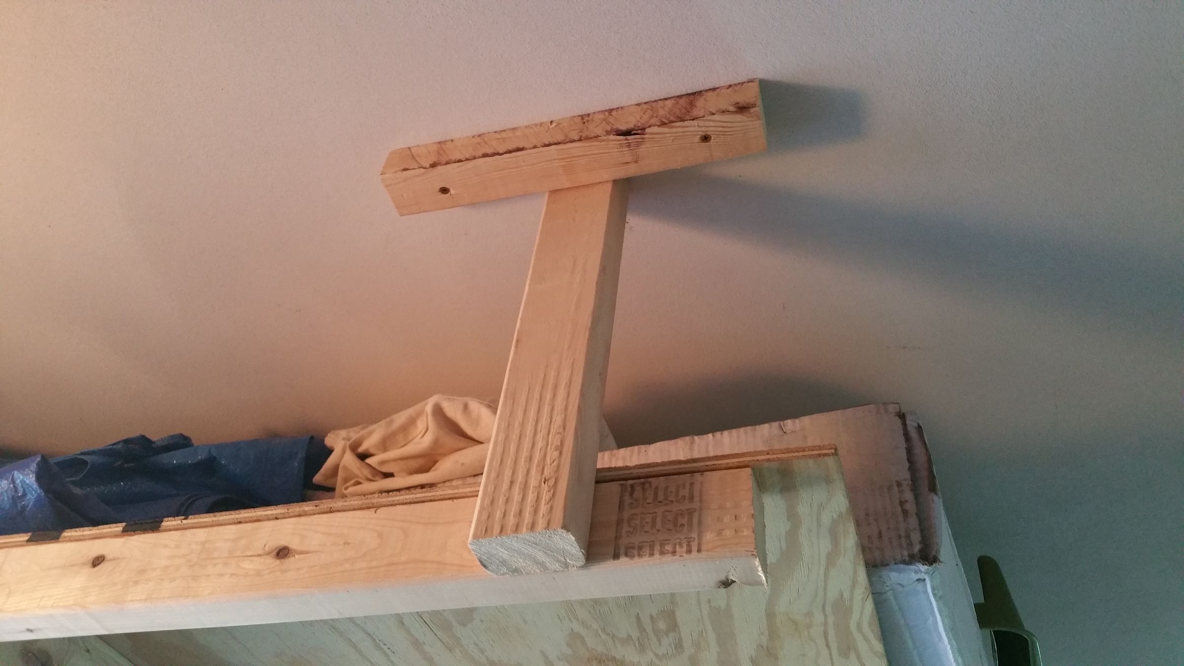 Extra Storage Shelving in Your Garage : 5 Steps (with Pictures ...