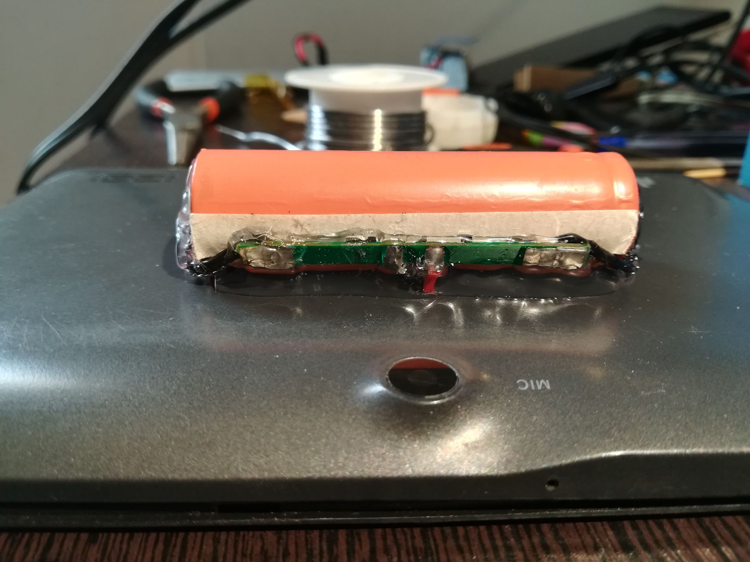 Easily Modify Android Tab Battery With 18650 LiPo Battery : 5 Steps ...