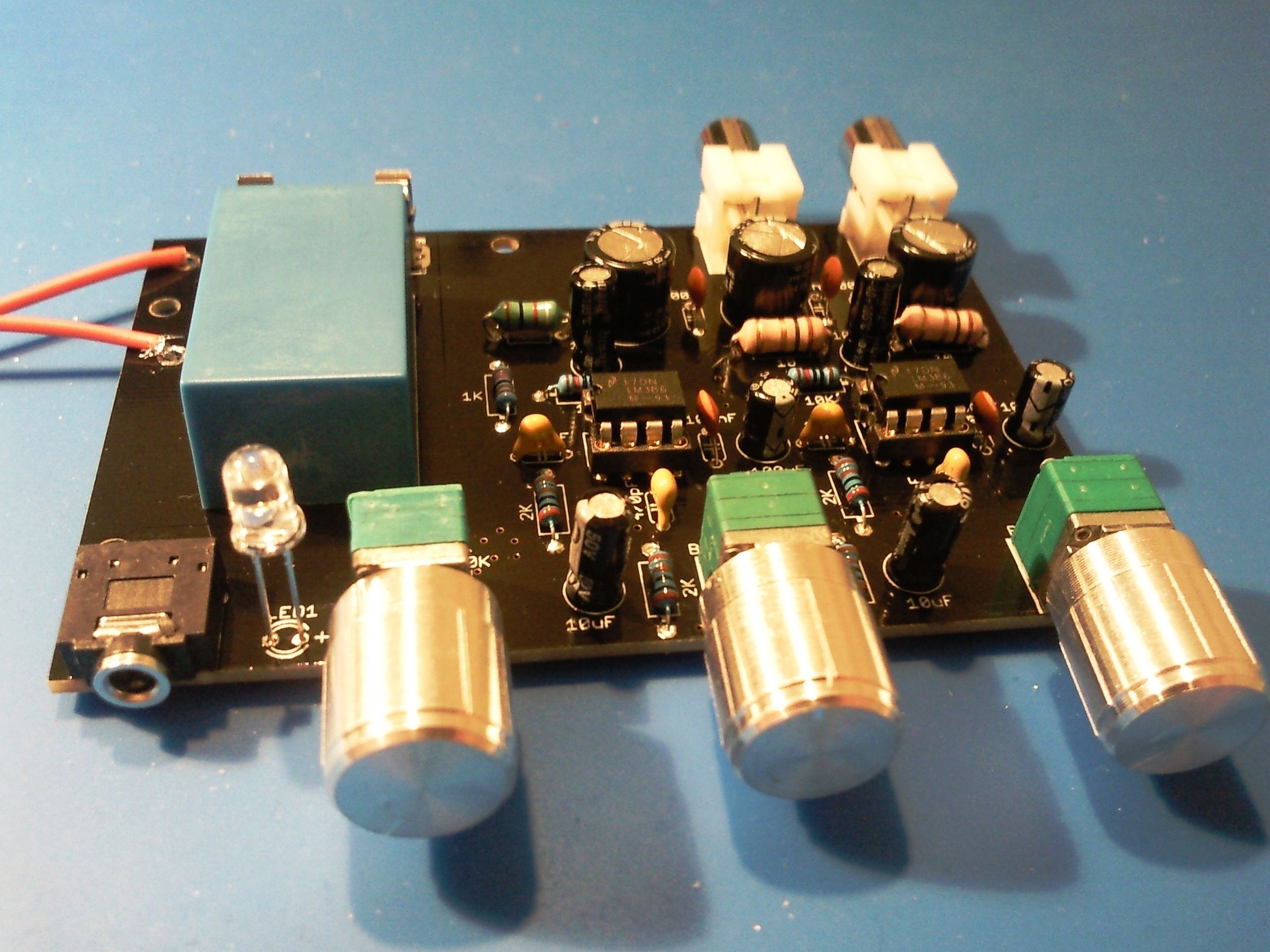 Assembling of LM386 DYI Stereo Amplifier Kit : 9 Steps - Instructables