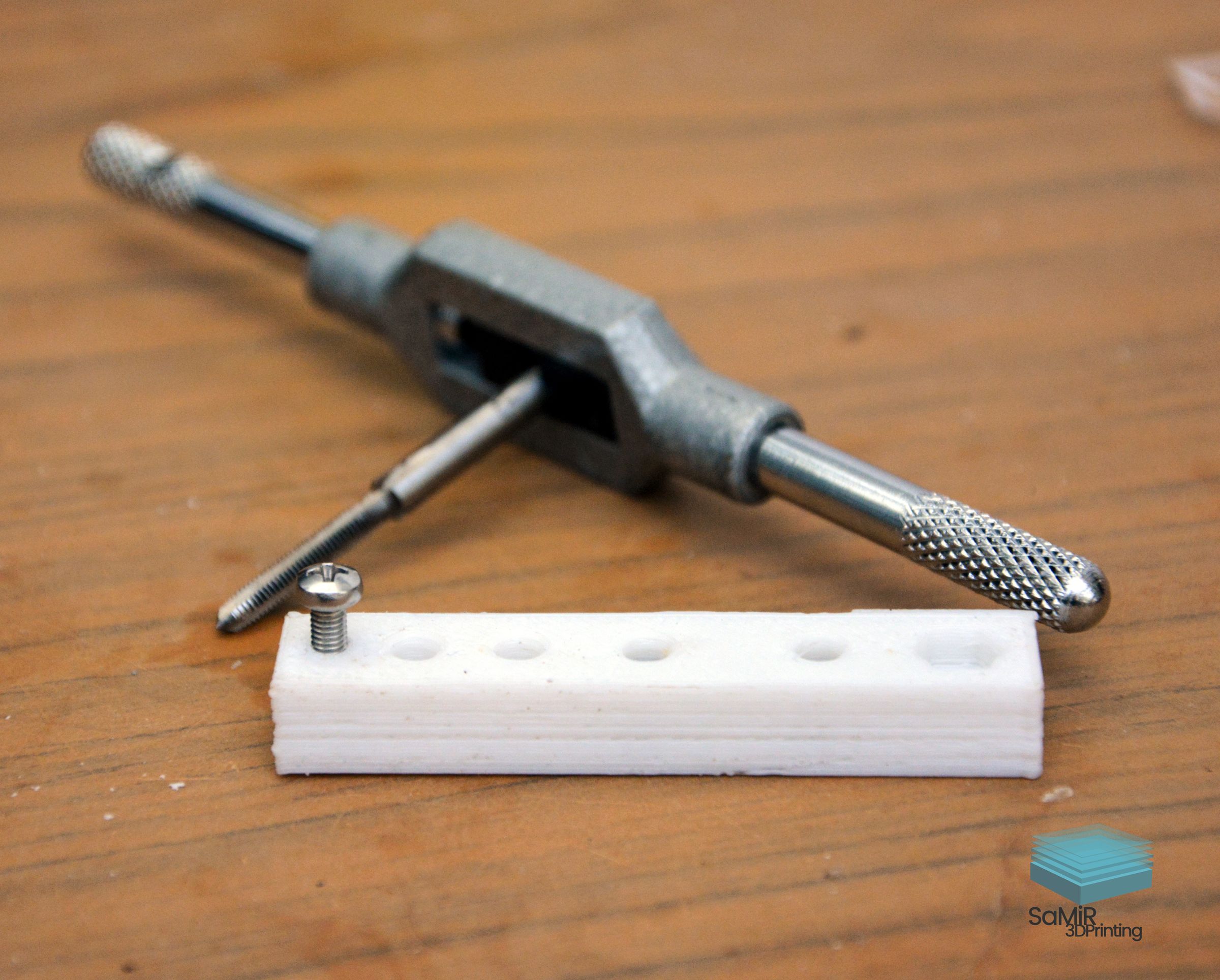 Bolts , Screw , Thread , Nuts and Heat Insert Into 3D Prints : 5 Steps ...