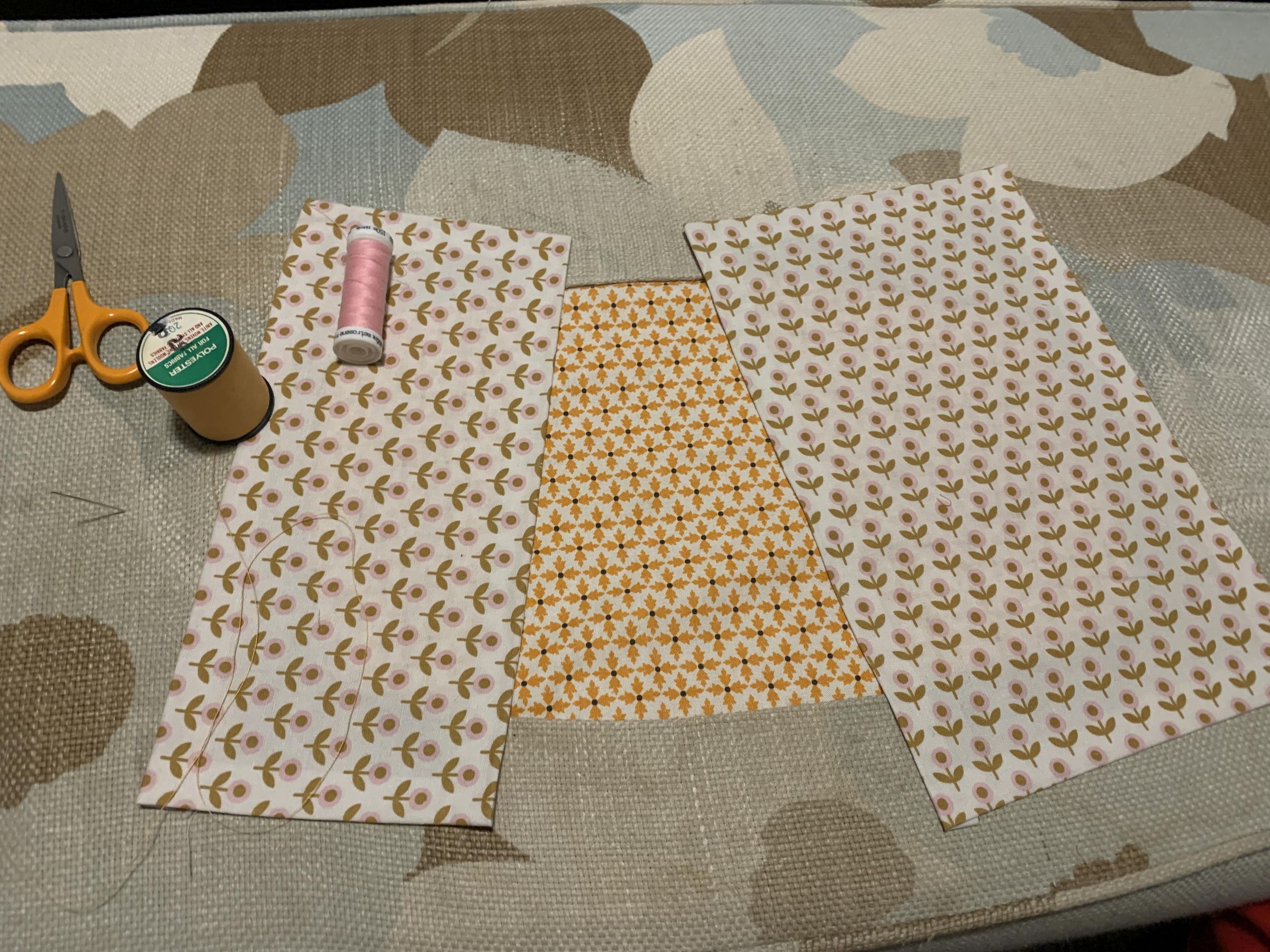 Repair Fabric Ottoman : 6 Steps (with Pictures) - Instructables