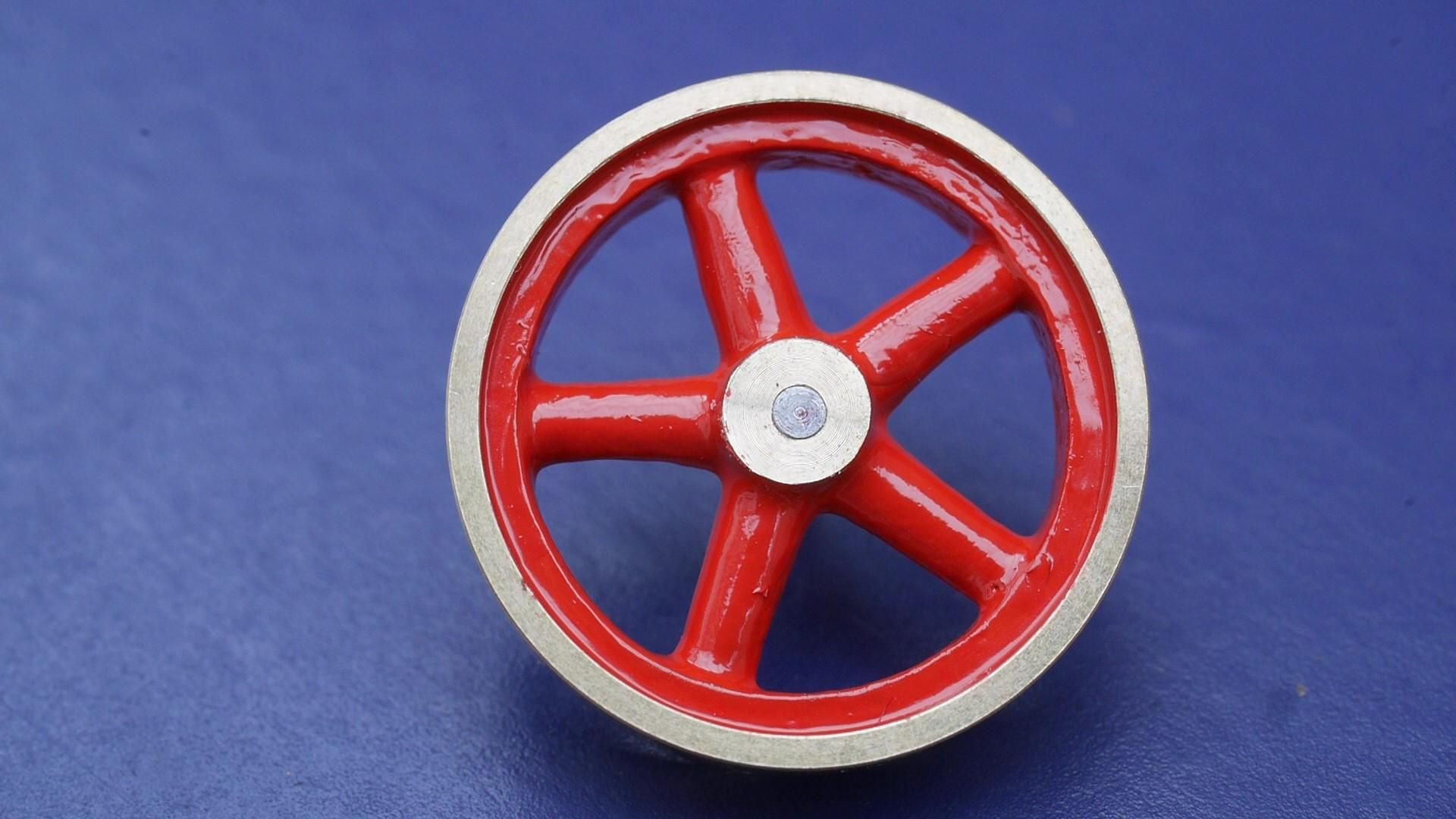 A Miniature Beam Stirling Engine : 11 Steps (with Pictures) - Instructables