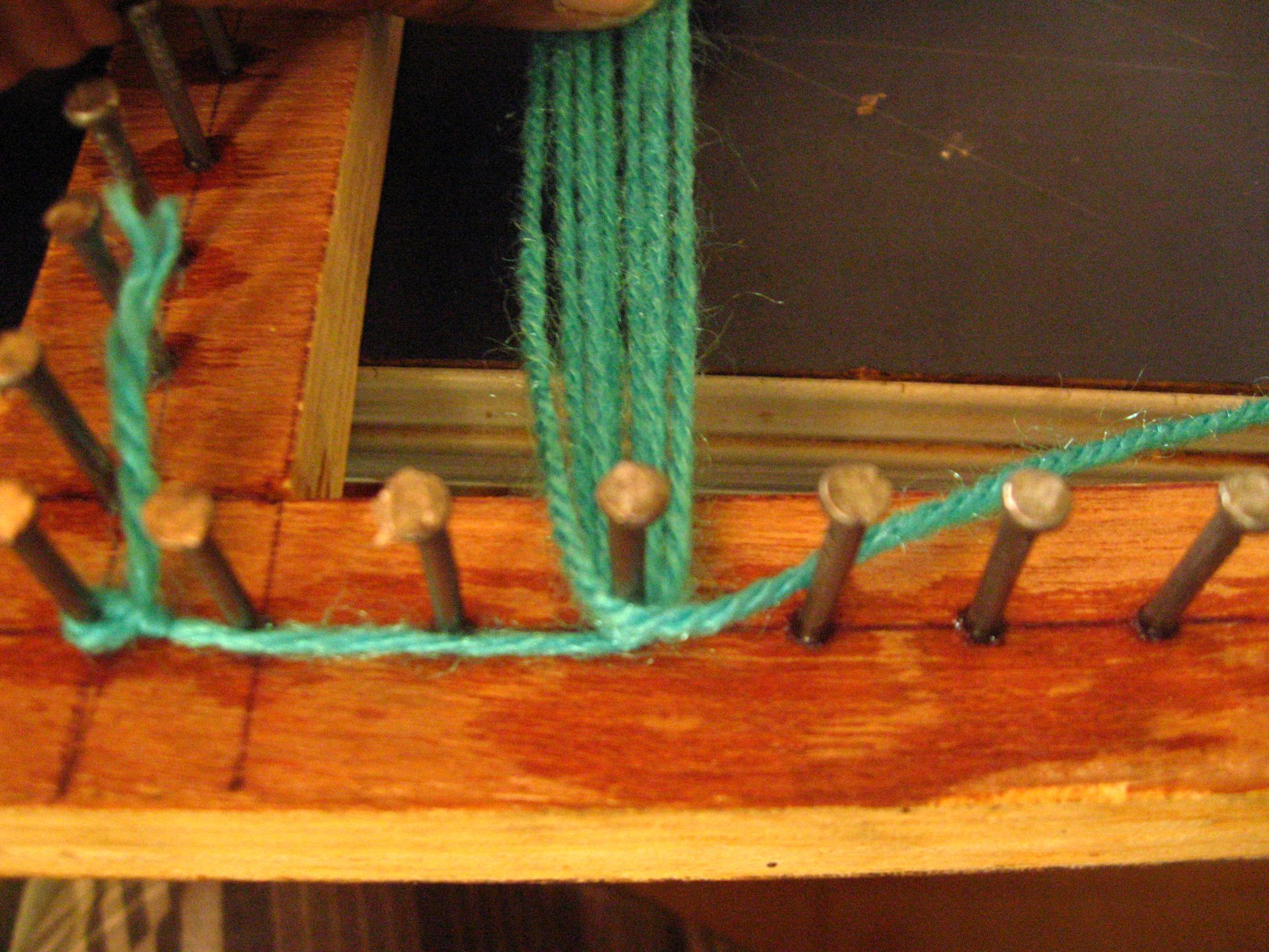 How to Weave a Small Table Mat With Home Made Loom : 13 Steps (with ...