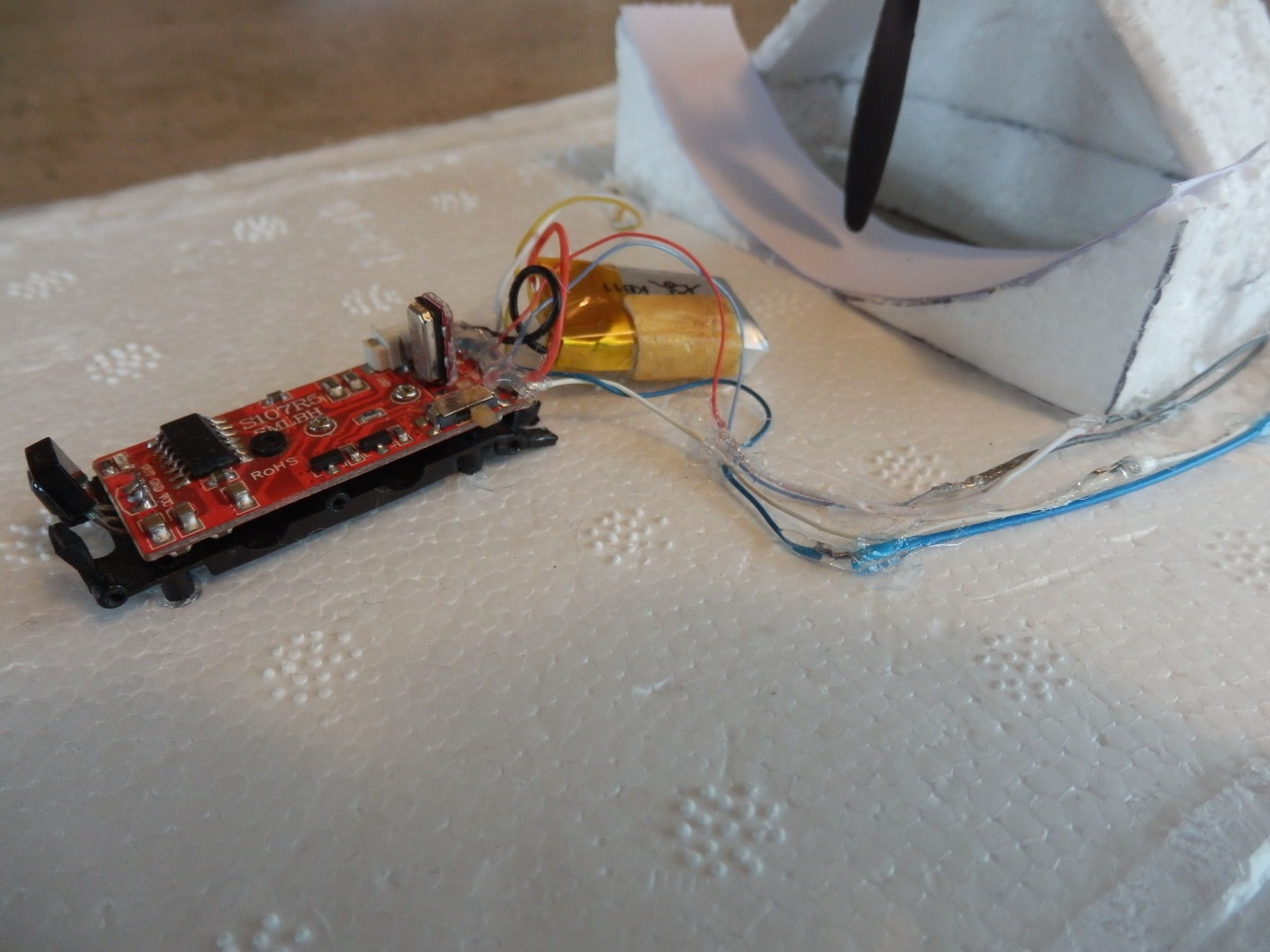 Microlight R/c Hovercraft : 4 Steps - Instructables