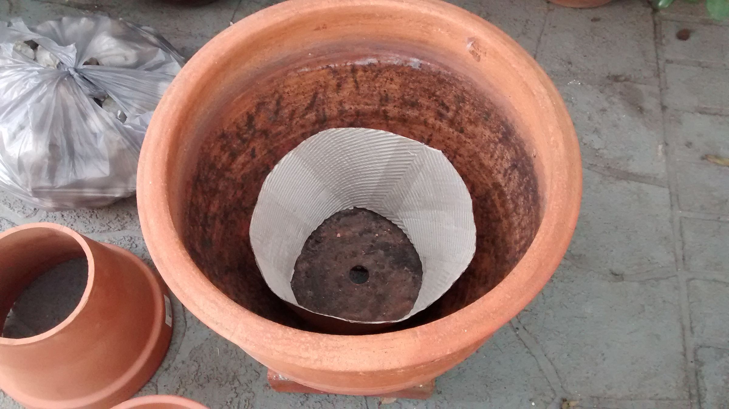 Plant Pot Tandoor : 7 Steps (with Pictures) - Instructables