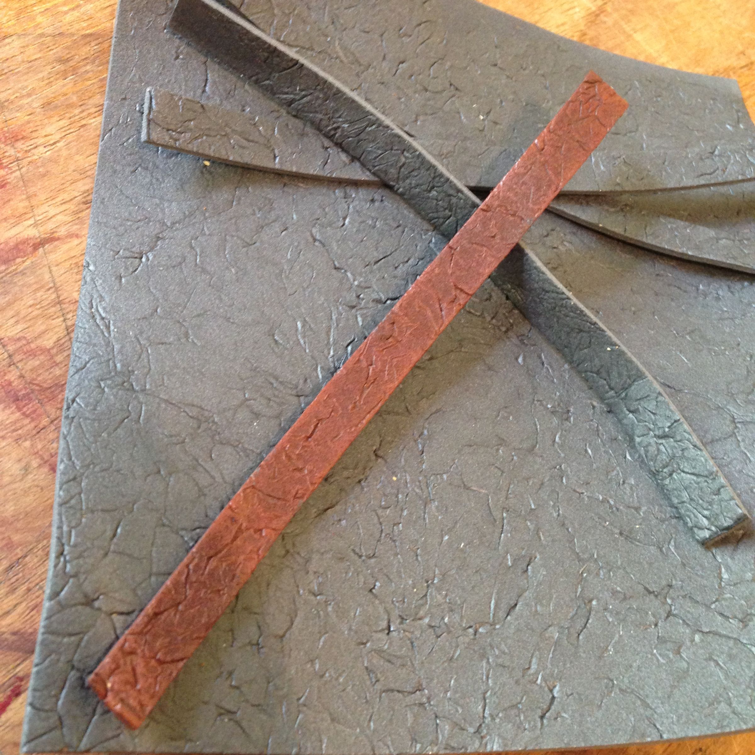 Working With Foam: Tips and Tricks - Creating Texture : 5 Steps (with ...