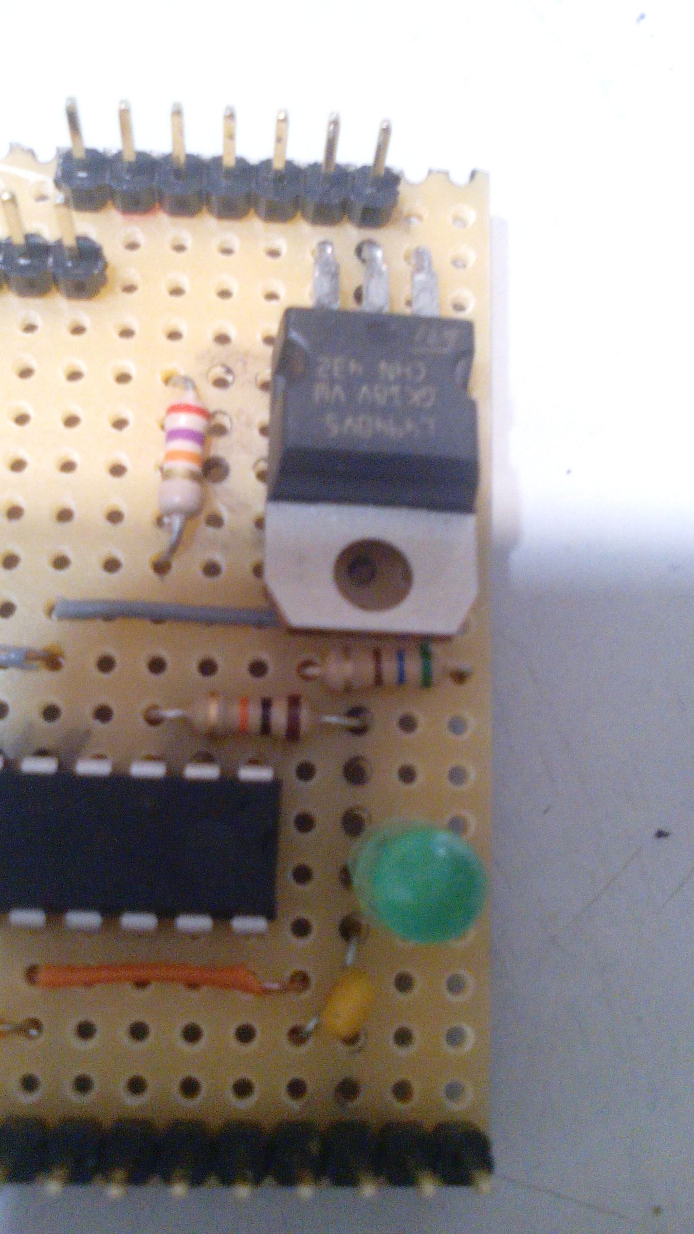 CHEAP AND EASY PICAXE ROBOT BOARD WITH SERIAL CABLE : 12 Steps (with ...