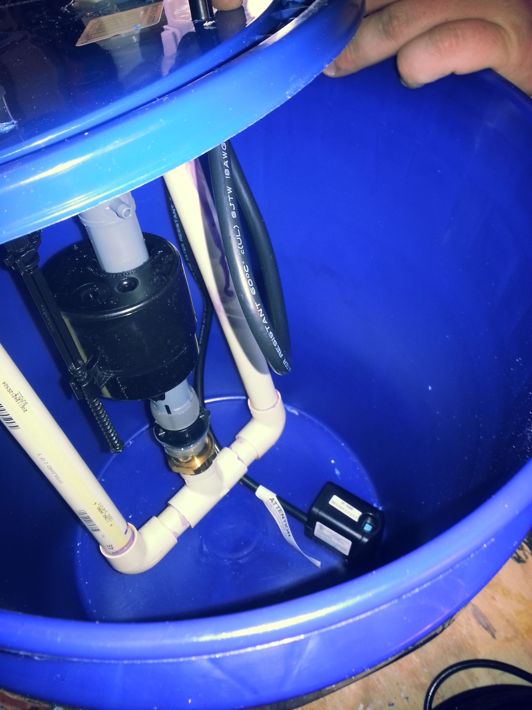 Awesomely Automatic Garden Watering Buddy - Complete With Reservoir for ...