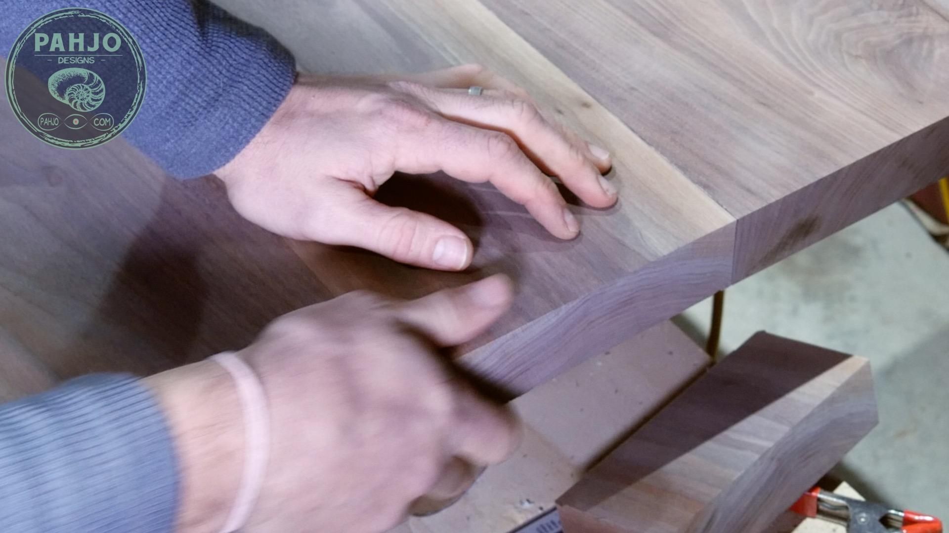 DIY Rustic Walnut Dining Table : 12 Steps (with Pictures) - Instructables