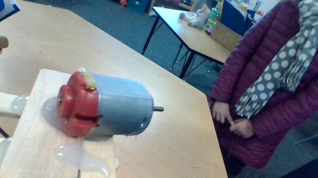 Homemade Hydro Electric Power Source : 5 Steps - Instructables