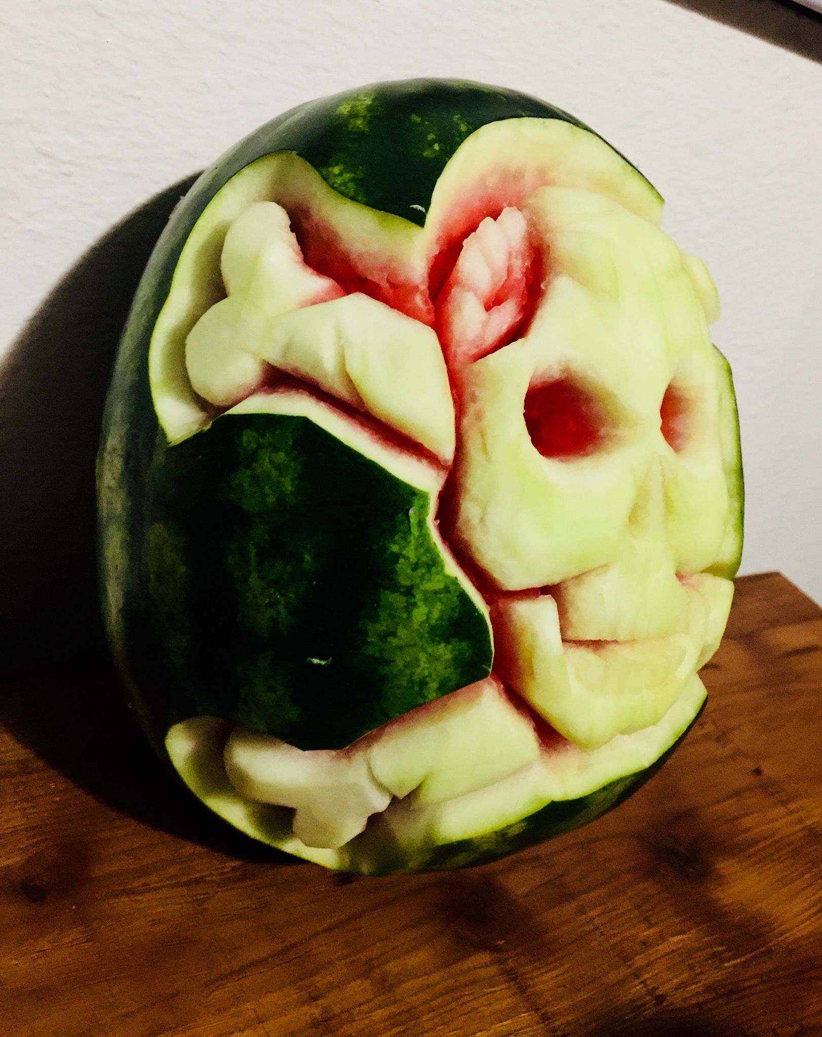 Skull & Crossbones Watermelon Carving : 14 Steps (with Pictures ...