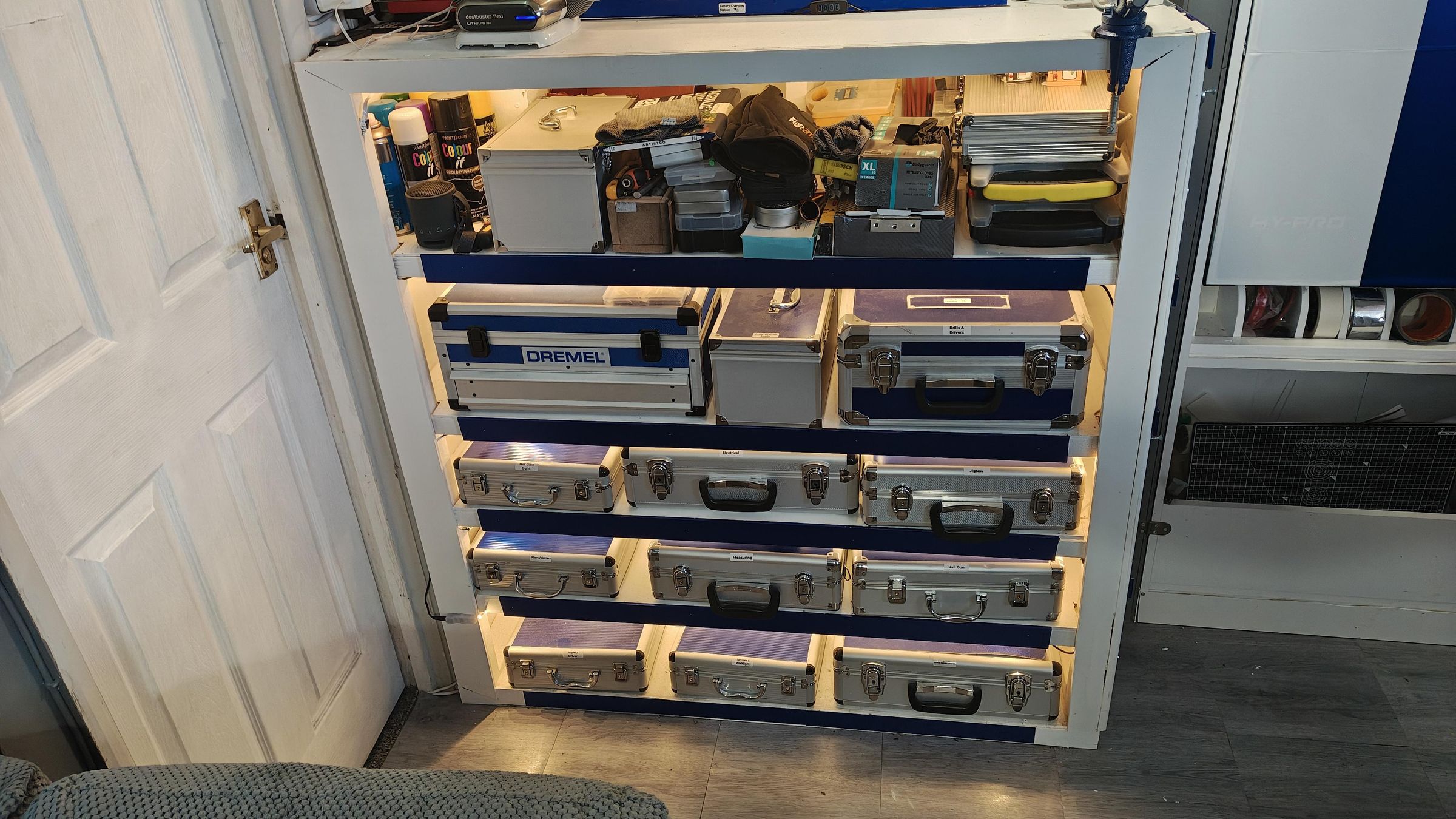 Space-Saving Tool Station & Work Table. : 10 Steps (with Pictures ...