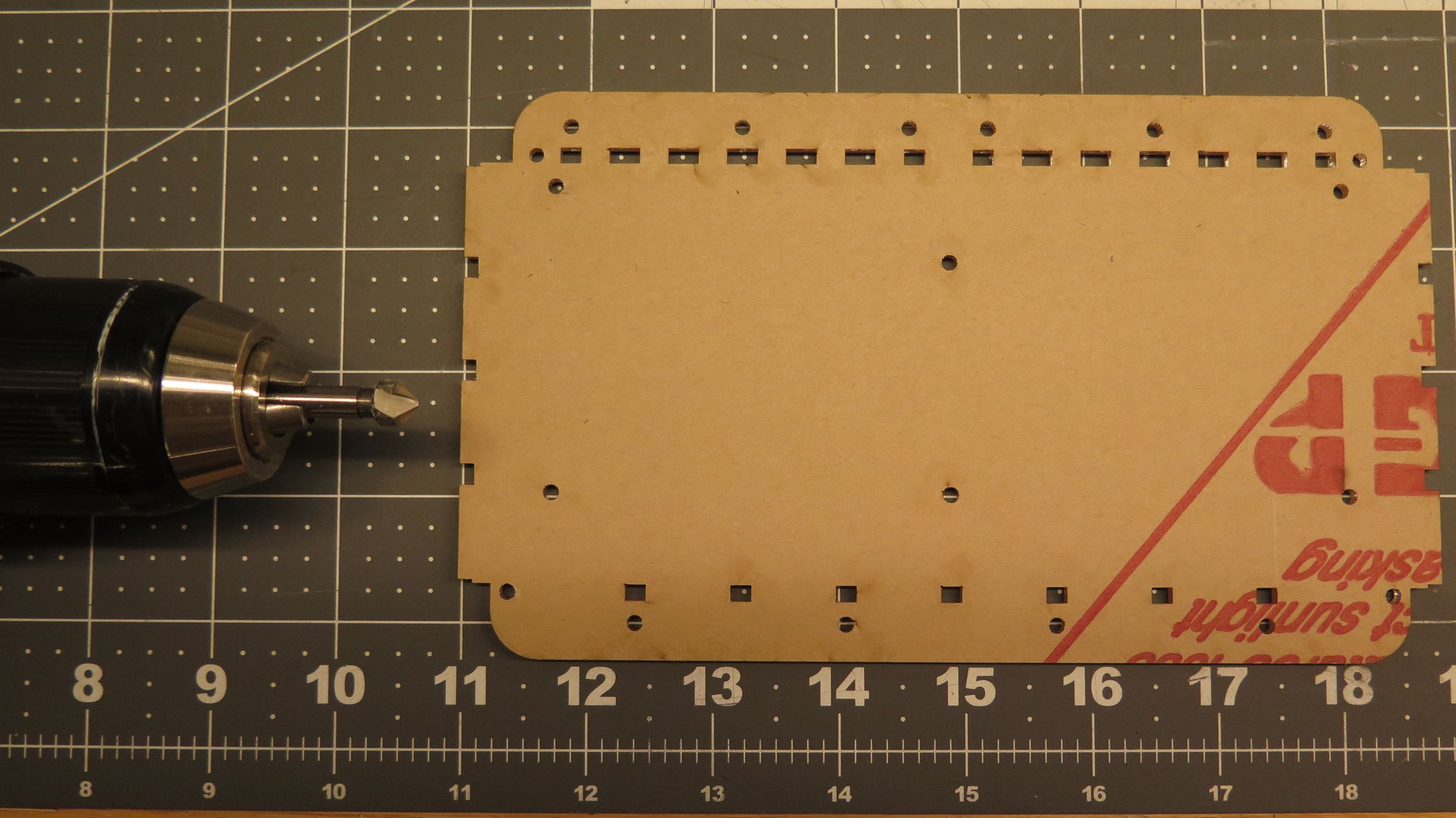 Make Laser Cut Acrylic Box With Nuts and Screws : 5 Steps - Instructables