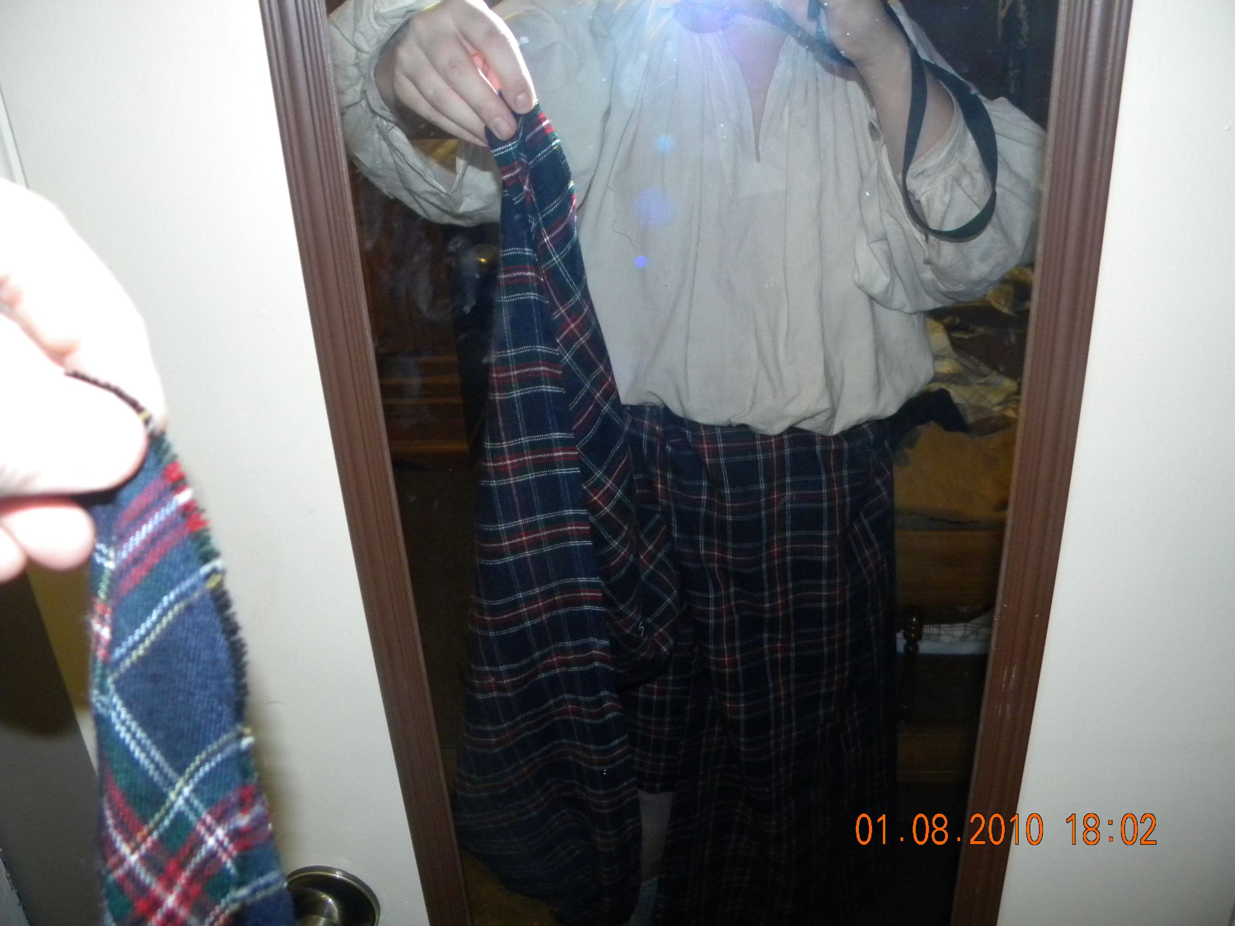 How to Make a Scottish Great Kilt : 6 Steps - Instructables