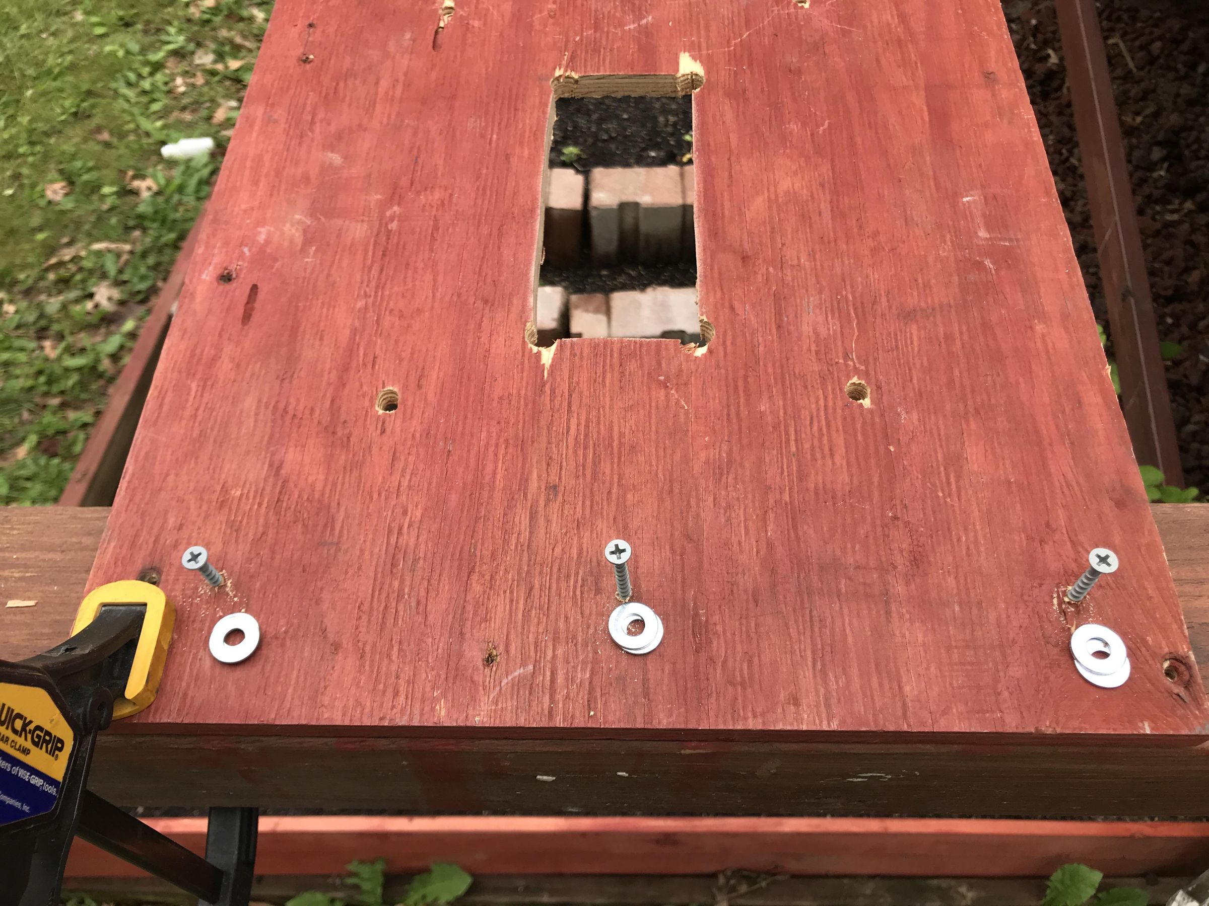 Automated Garden Owl Scarecrow : 7 Steps (with Pictures) - Instructables