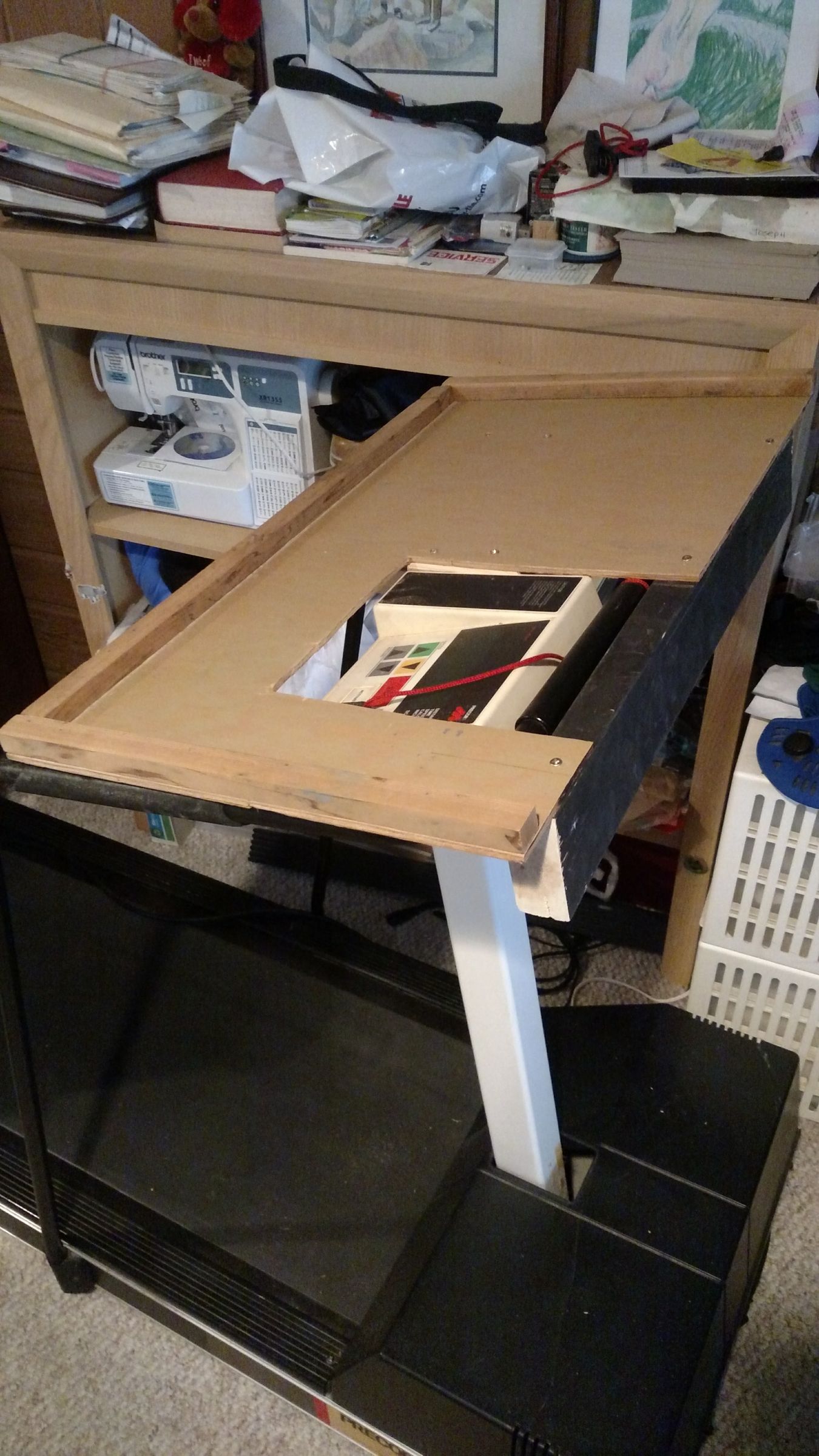 Treadmill Walking Desk/Shelf : 7 Steps (with Pictures) - Instructables