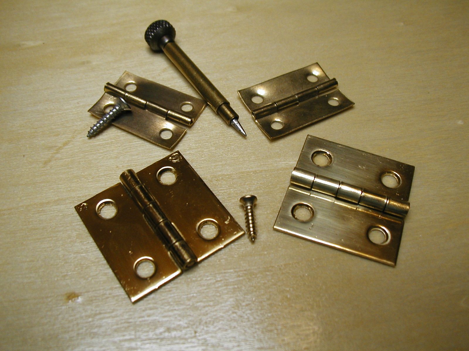 Creating Starter Holes for Small Hinges : 4 Steps - Instructables
