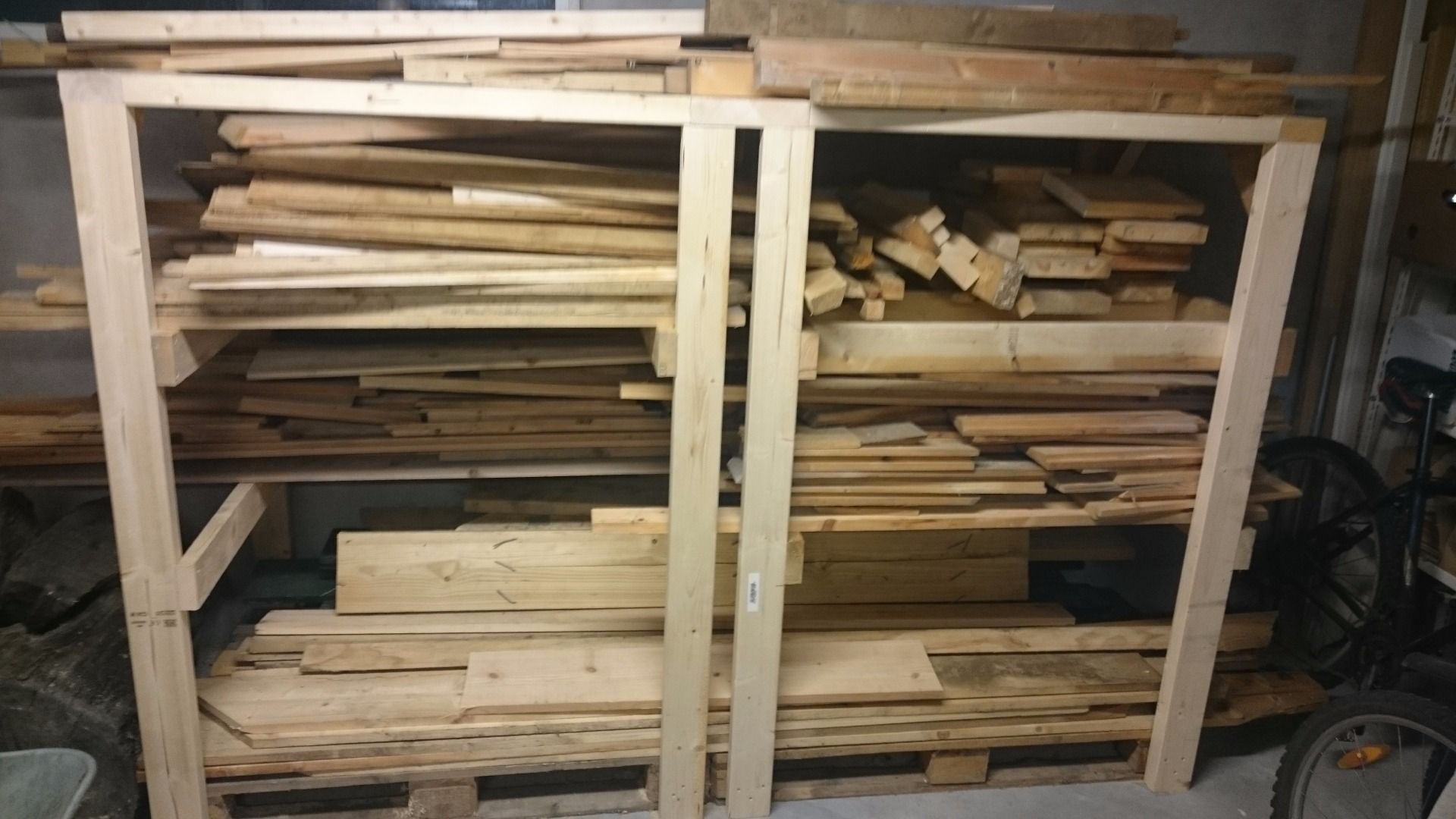 Wood Rack From 2x4" : 6 Steps - Instructables