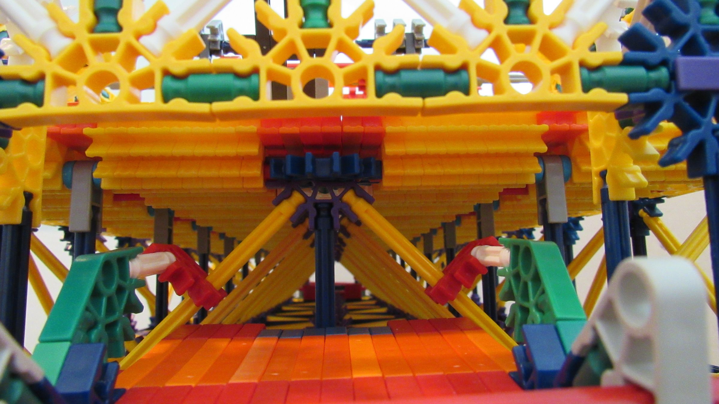 K'nex Foosball Table - Instructables