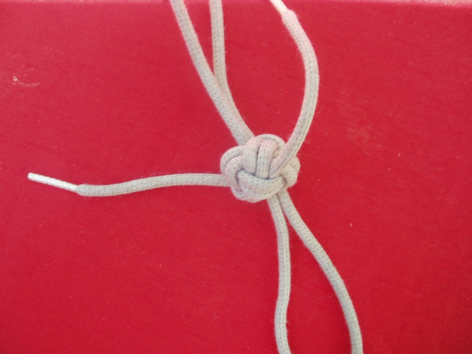 Single Strand Lanyard : 15 Steps (with Pictures) - Instructables