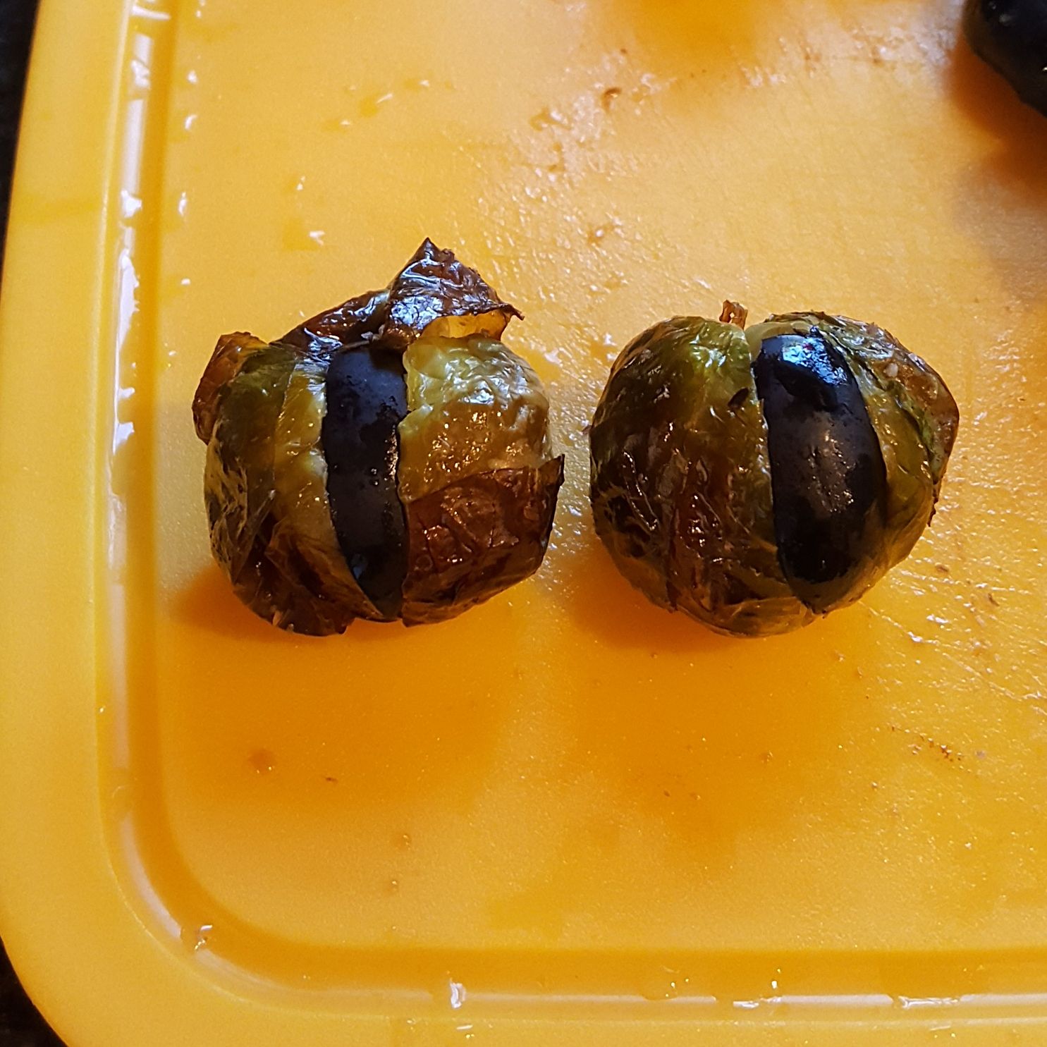 Evil Brussel Sprout Eyes for Halloween : 5 Steps (with Pictures ...