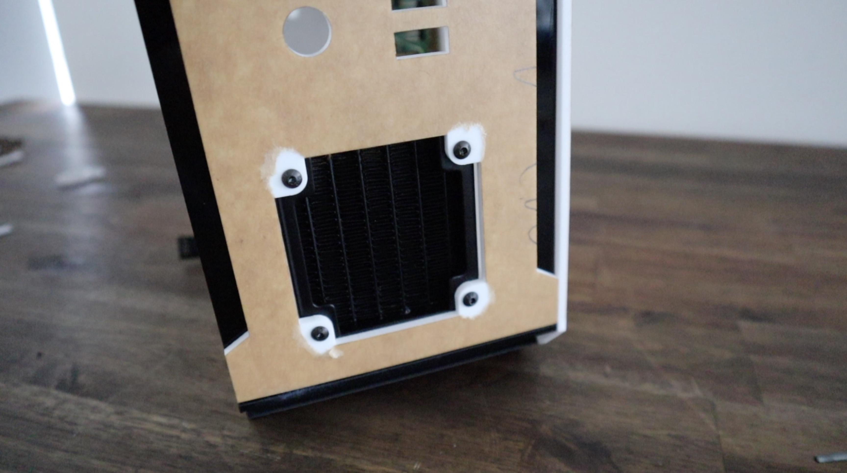 Making the Ultimate Water-cooled Raspberry Pi Desktop Computer : 8 ...