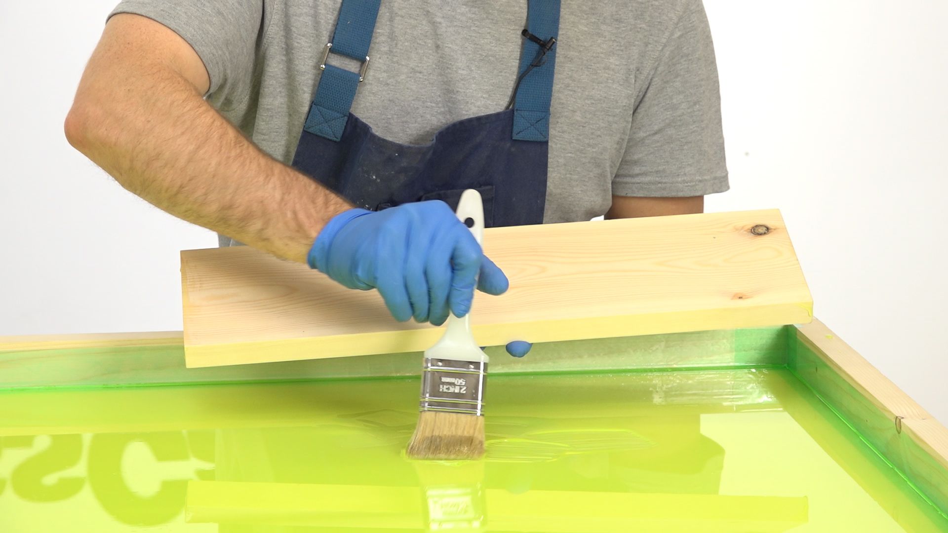 DIY RESIN PLANK TABLE - How to Make Your Own Using GlassCast® 3 Clear ...
