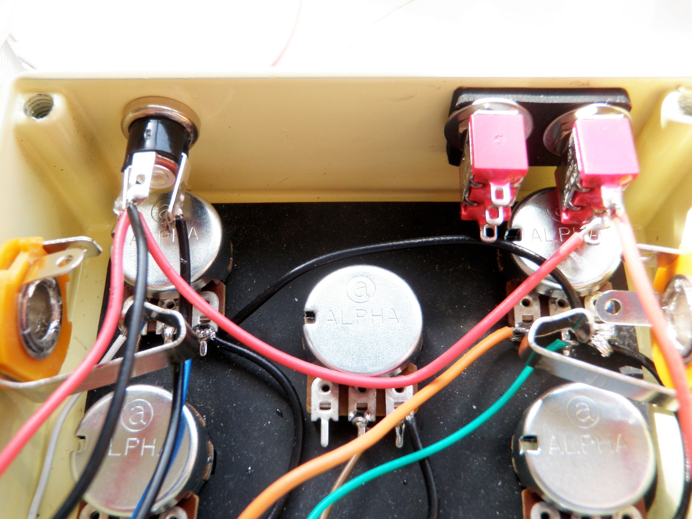 Digital Delay Pedal : 19 Steps (with Pictures) - Instructables