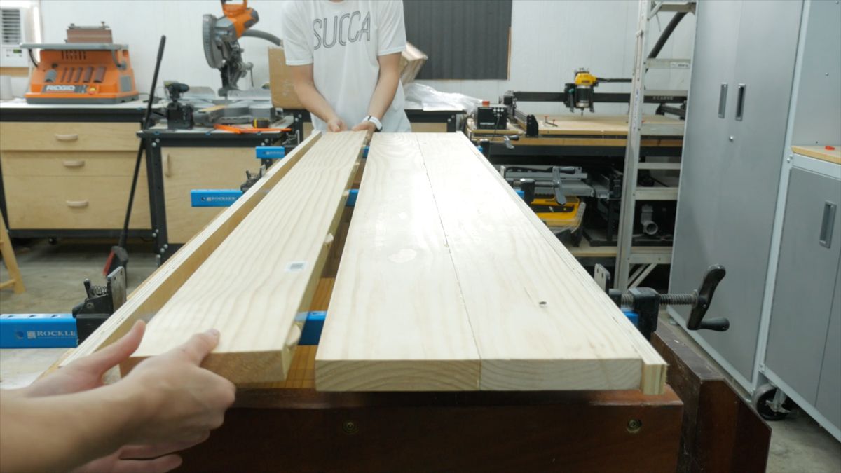 DIY Modern Dining Table : 4 Steps - Instructables