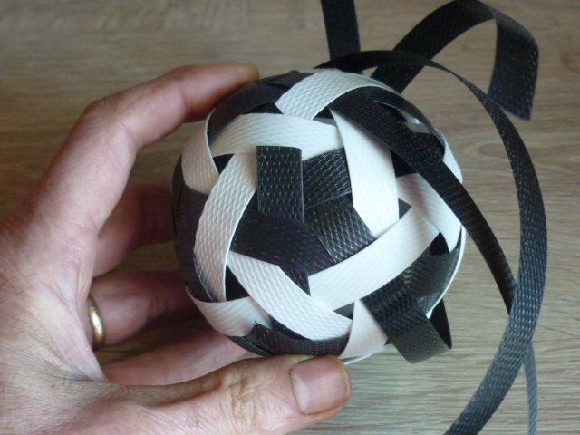 Starball - a 16 Strip Woven Ball : 15 Steps (with Pictures) - Instructables