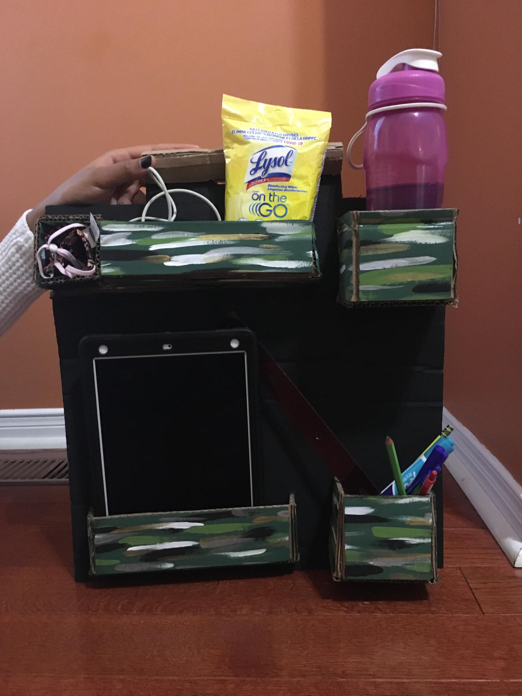 Detachable Cardboard Side Desk Organizer : 8 Steps (with Pictures ...
