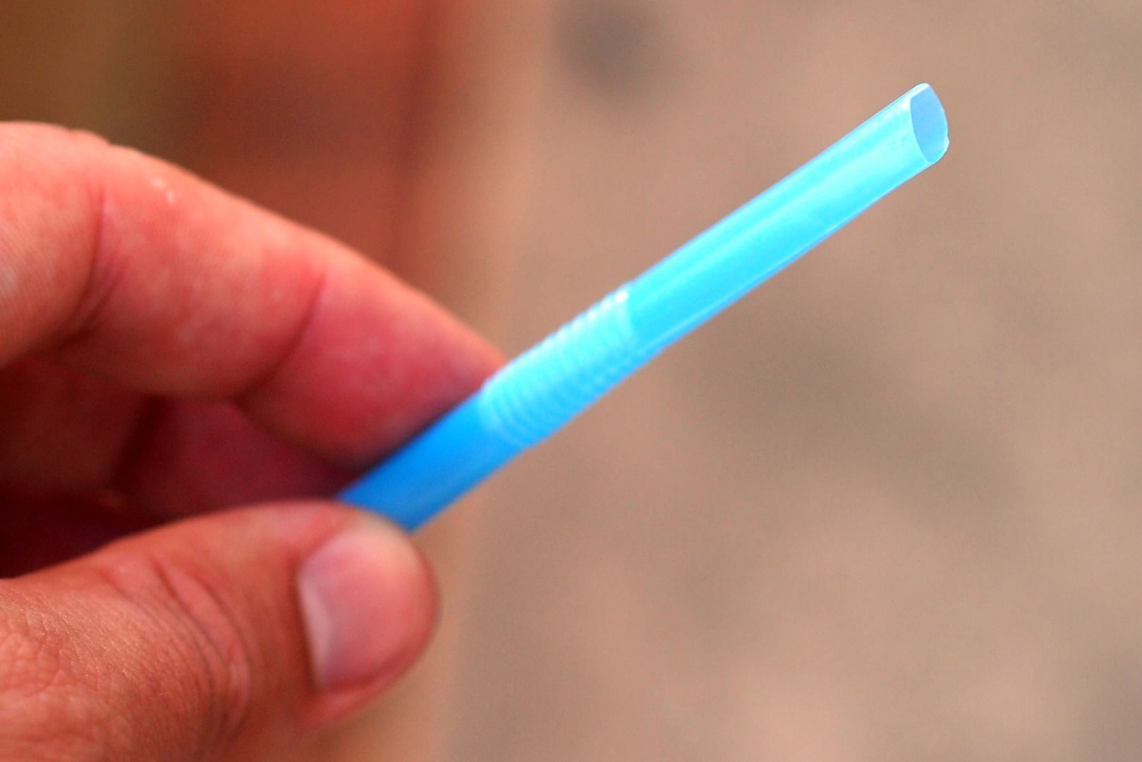 11 Unusual Uses for Straws : 11 Steps (with Pictures) - Instructables