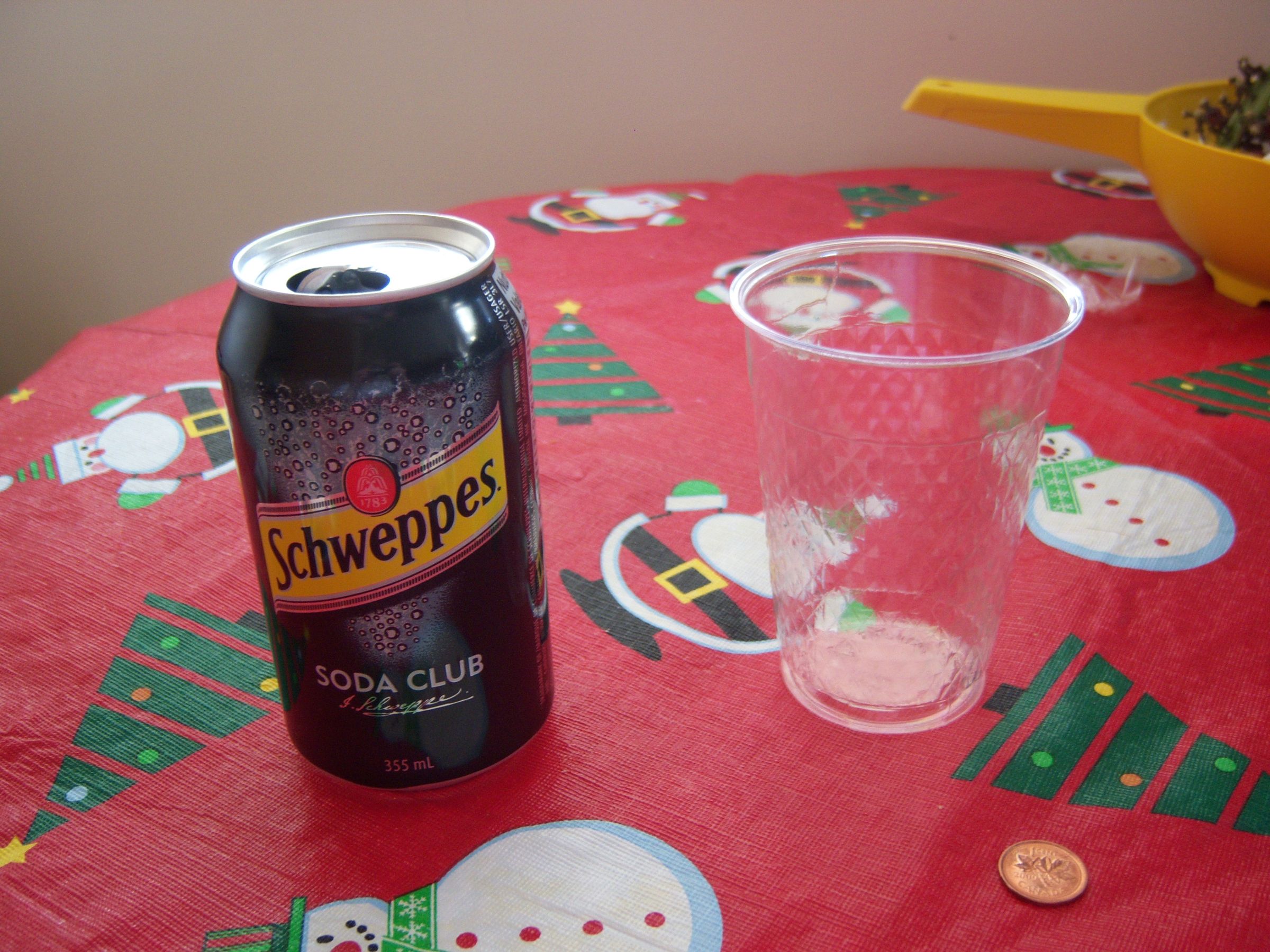 How to Make a Handy Munchie Bowl for Your Car! : 3 Steps - Instructables