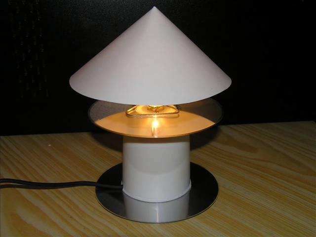 USB Lamp : 7 Steps - Instructables