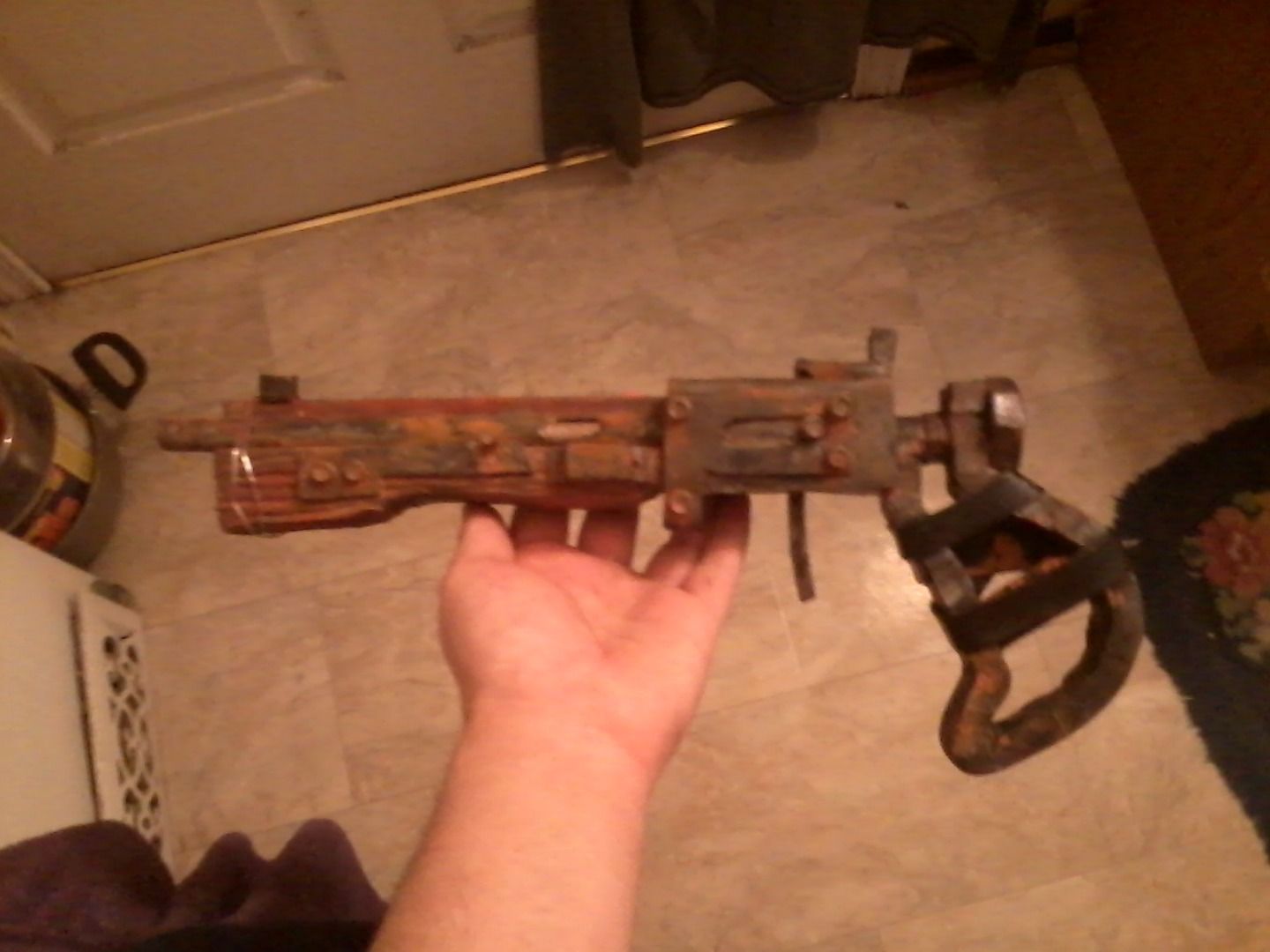 Fallout 4 Pipe Pistol (EVA Foam) : 11 Steps (with Pictures) - Instructables