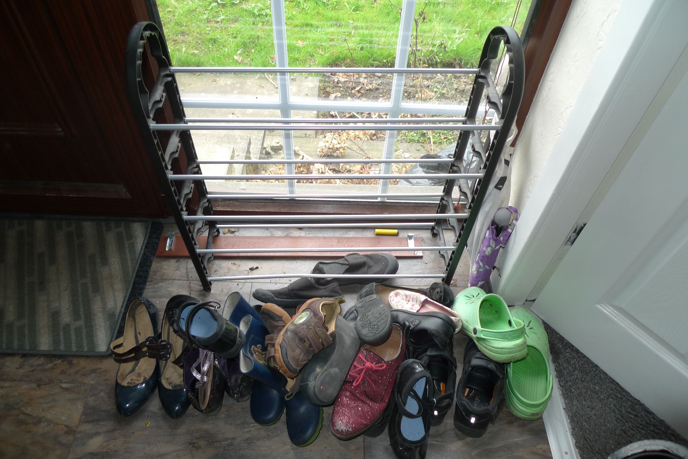 Upcycled Shoe Rack : 5 Steps (with Pictures) - Instructables