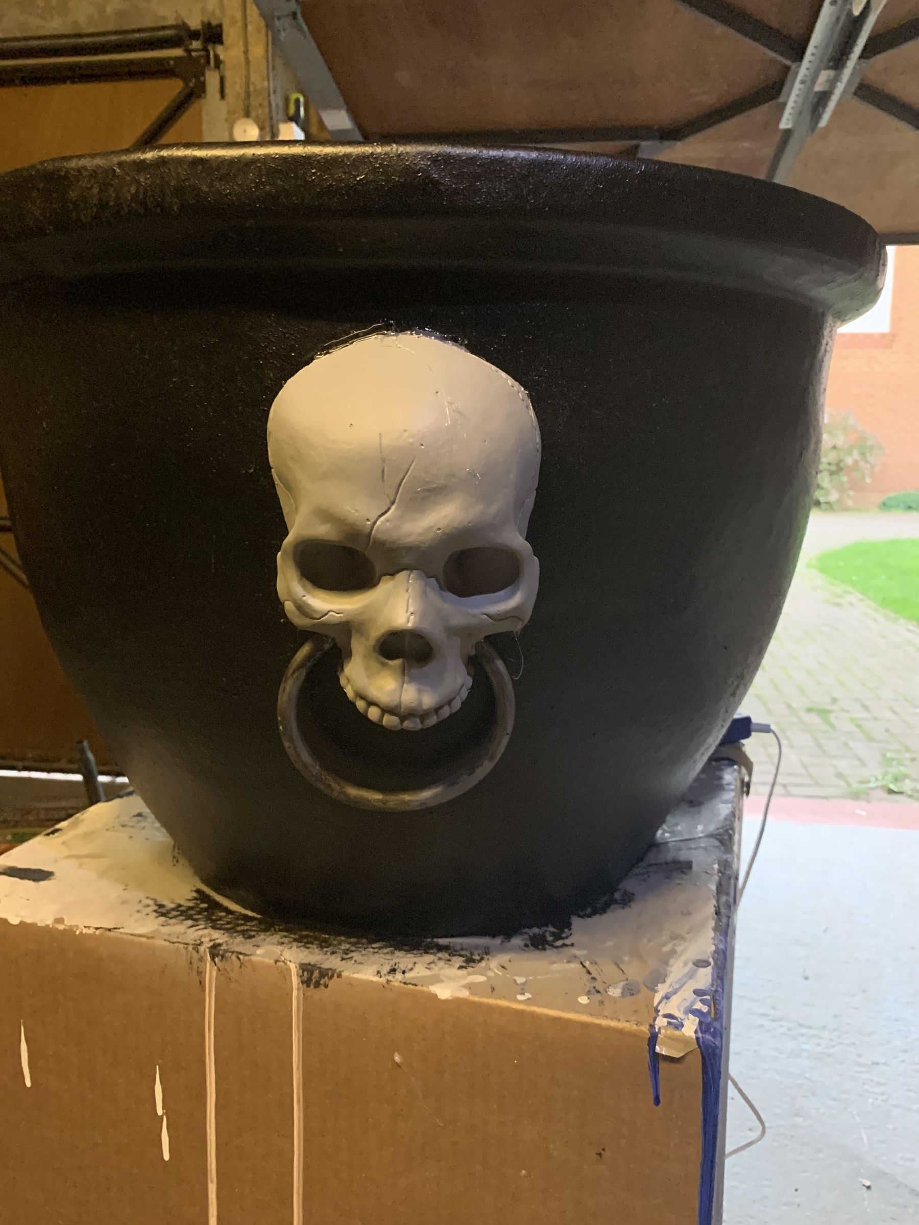 Witch's Cauldron : 8 Steps (with Pictures) - Instructables