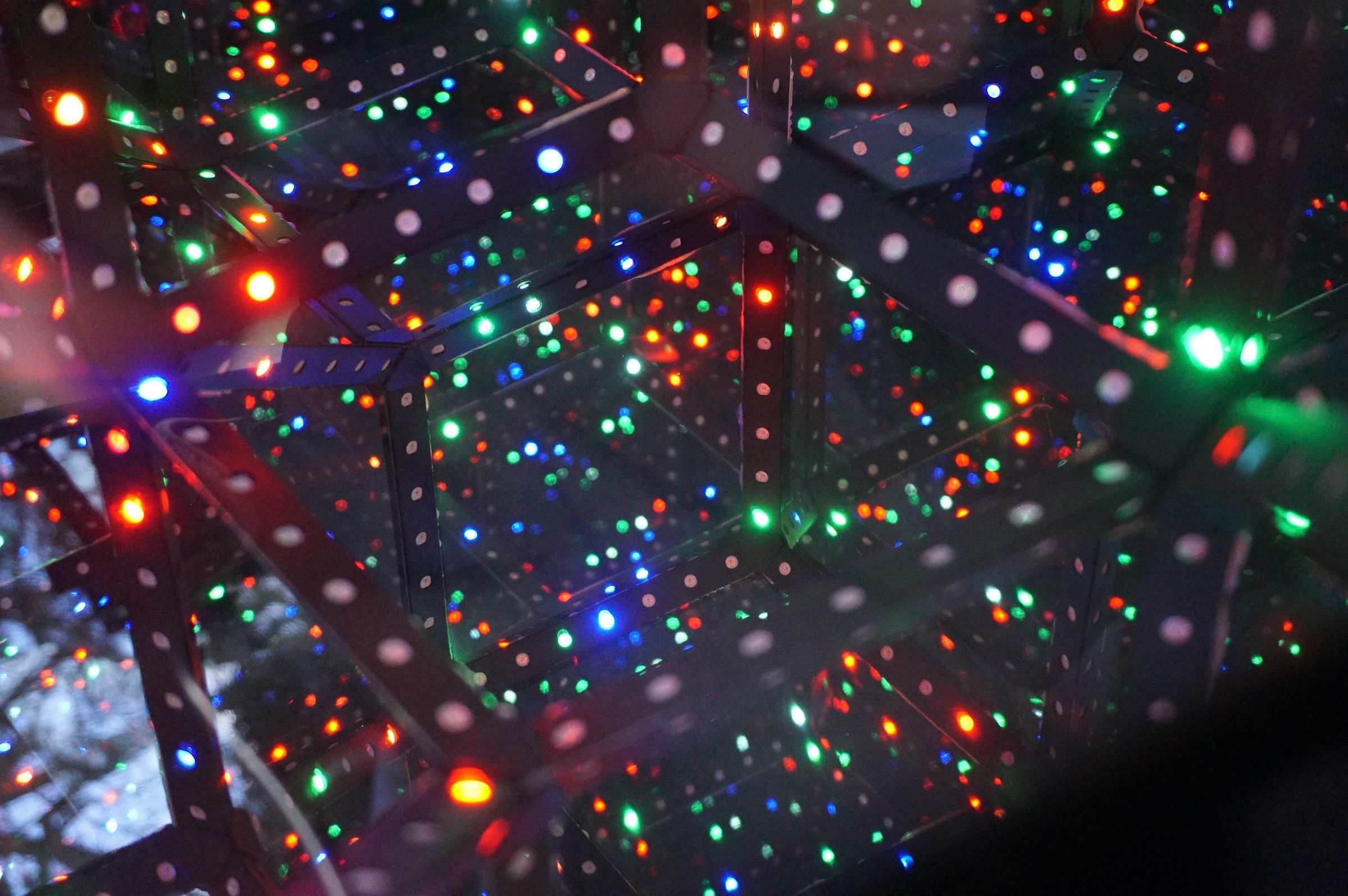 Rhombic Dodecahedron Infinity Lamp : 11 Steps (with Pictures ...