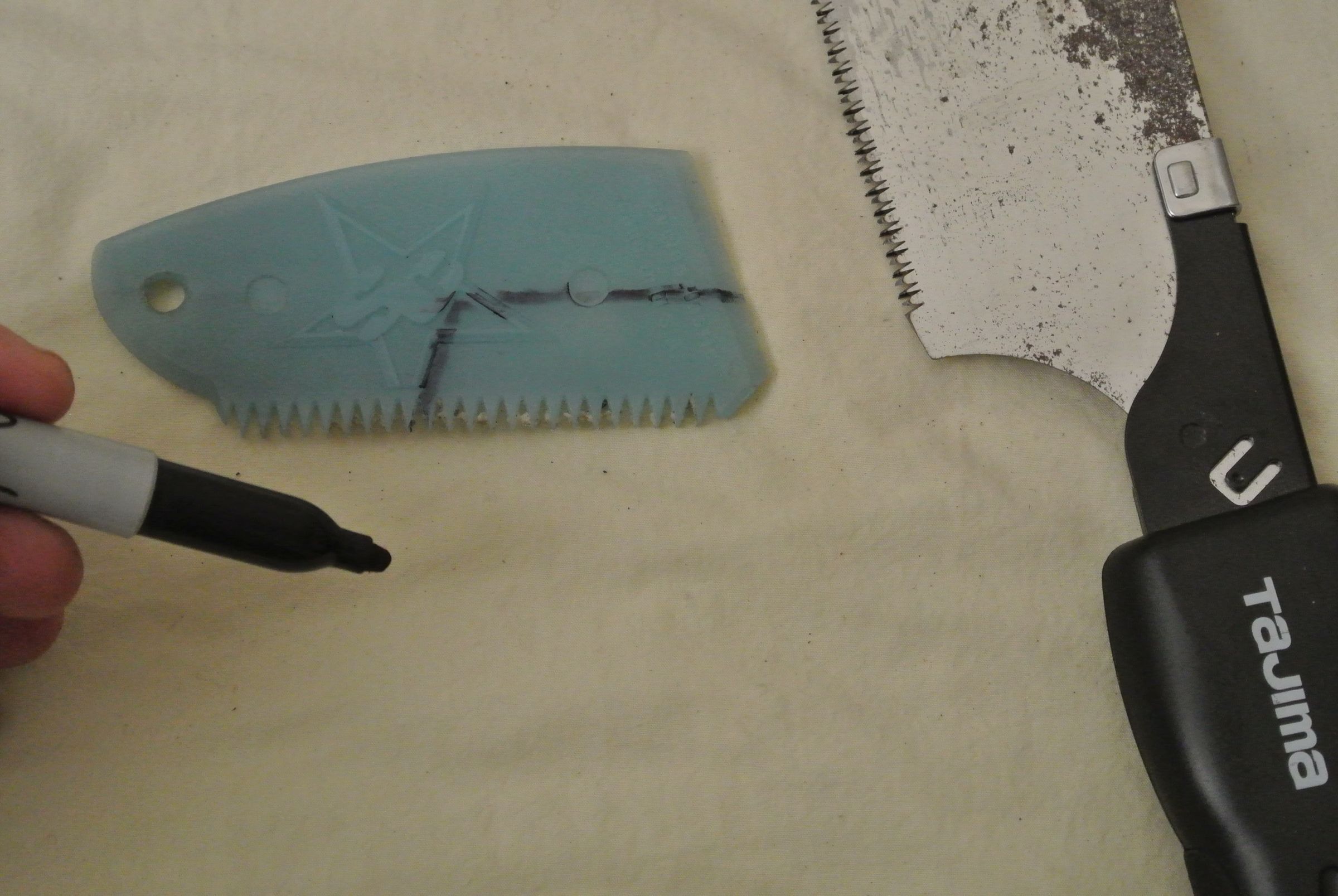 Making a Miniature Wax Comb : 4 Steps (with Pictures) - Instructables