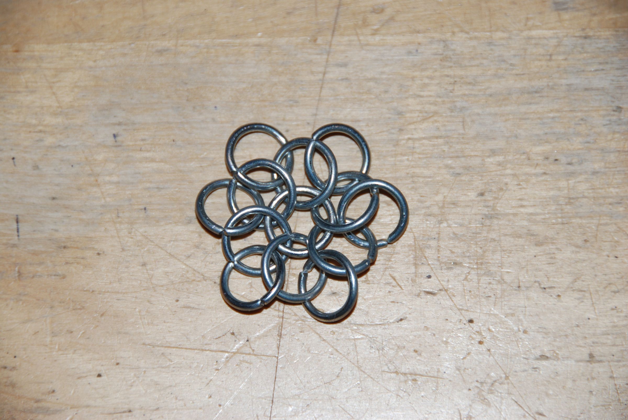 Chainmail Coif : 8 Steps (with Pictures) - Instructables