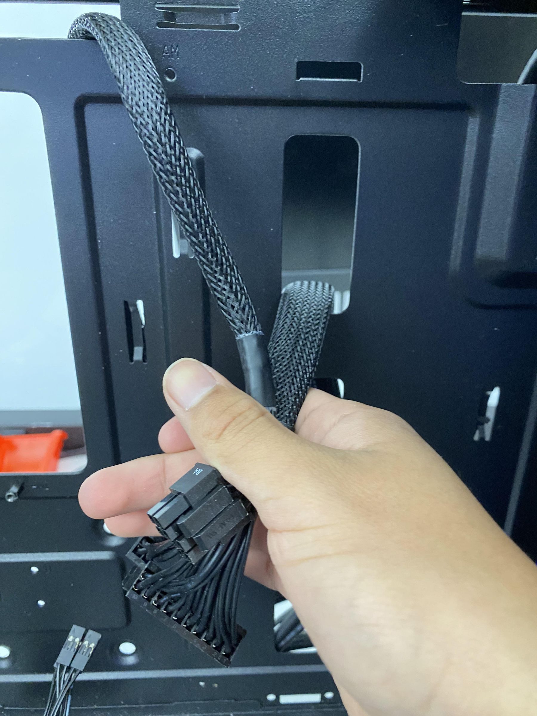 How to Build a PC (Personal Computer) : 8 Steps - Instructables