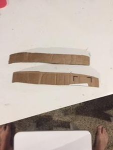 Big Cardboard Expandable Shield : 8 Steps - Instructables
