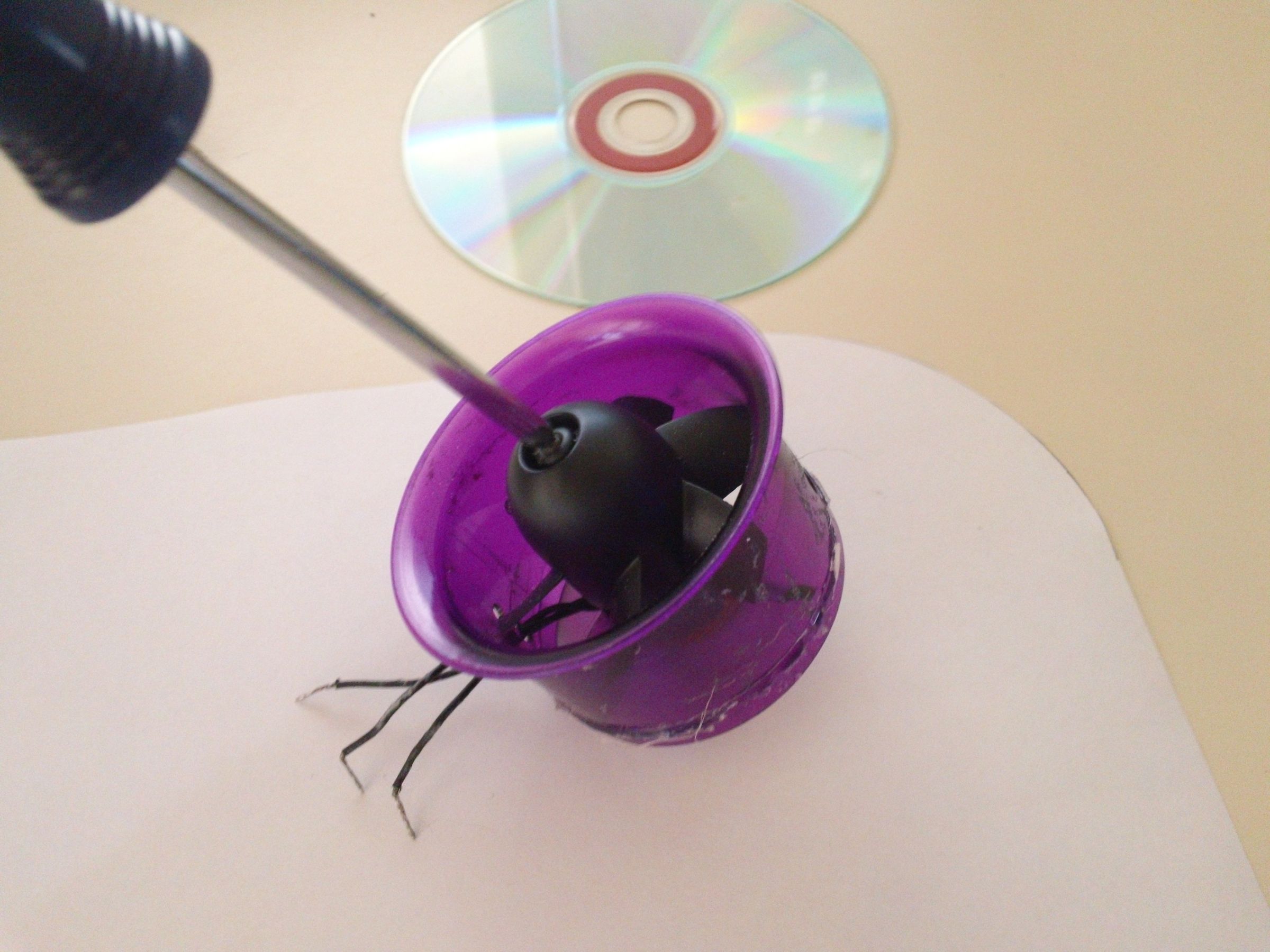 Build Your Own Hovercraft : 13 Steps - Instructables