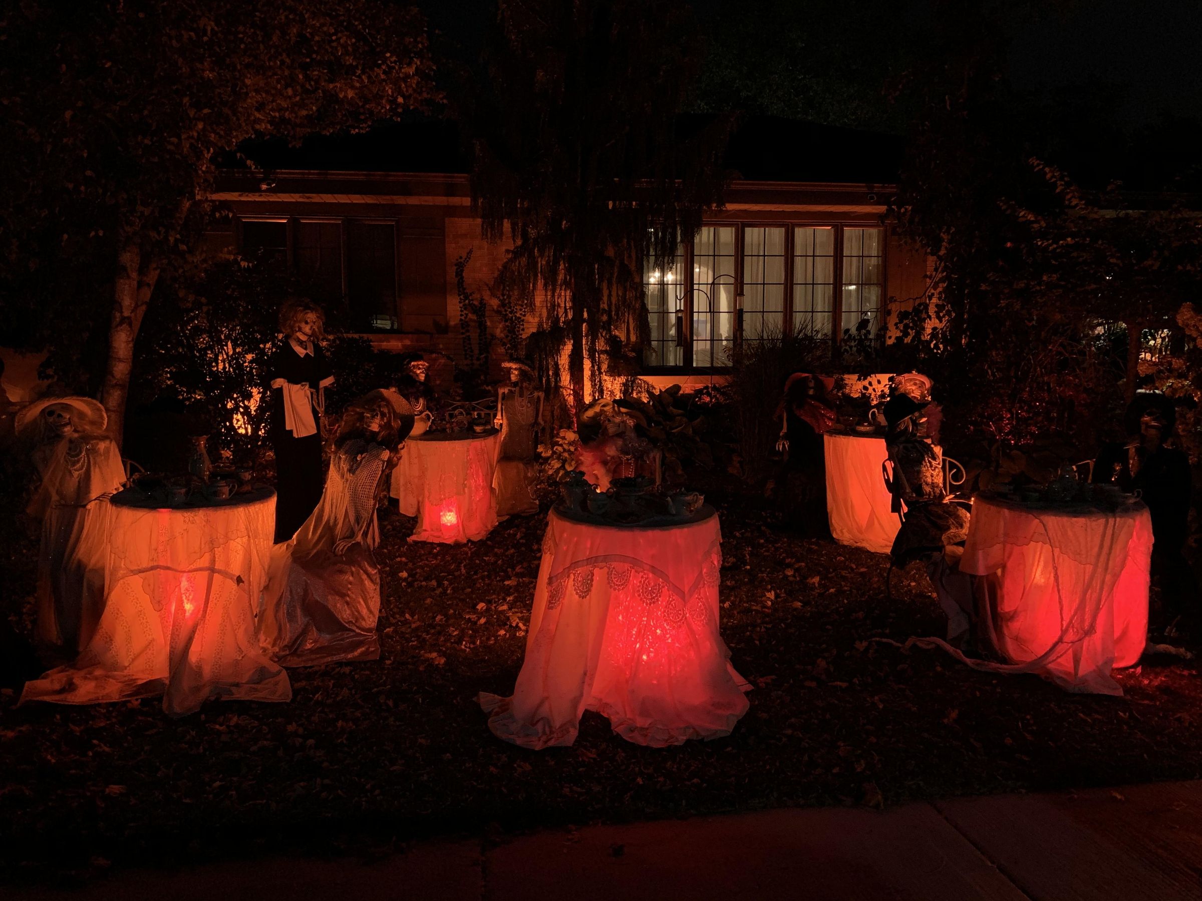 Skeleton Tea Party Decorations : 7 Steps (with Pictures) - Instructables