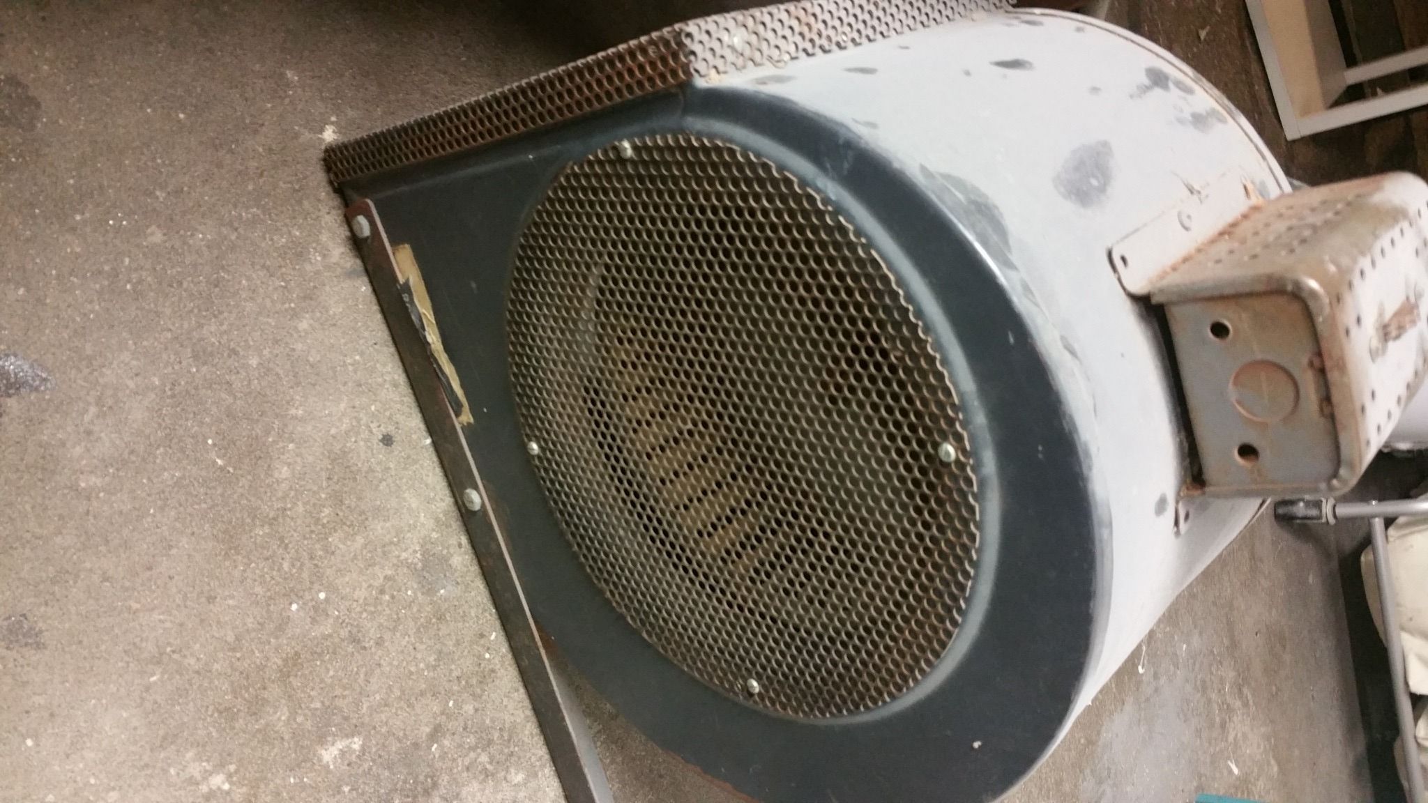 Paint Spraying Booth : 9 Steps (with Pictures) - Instructables