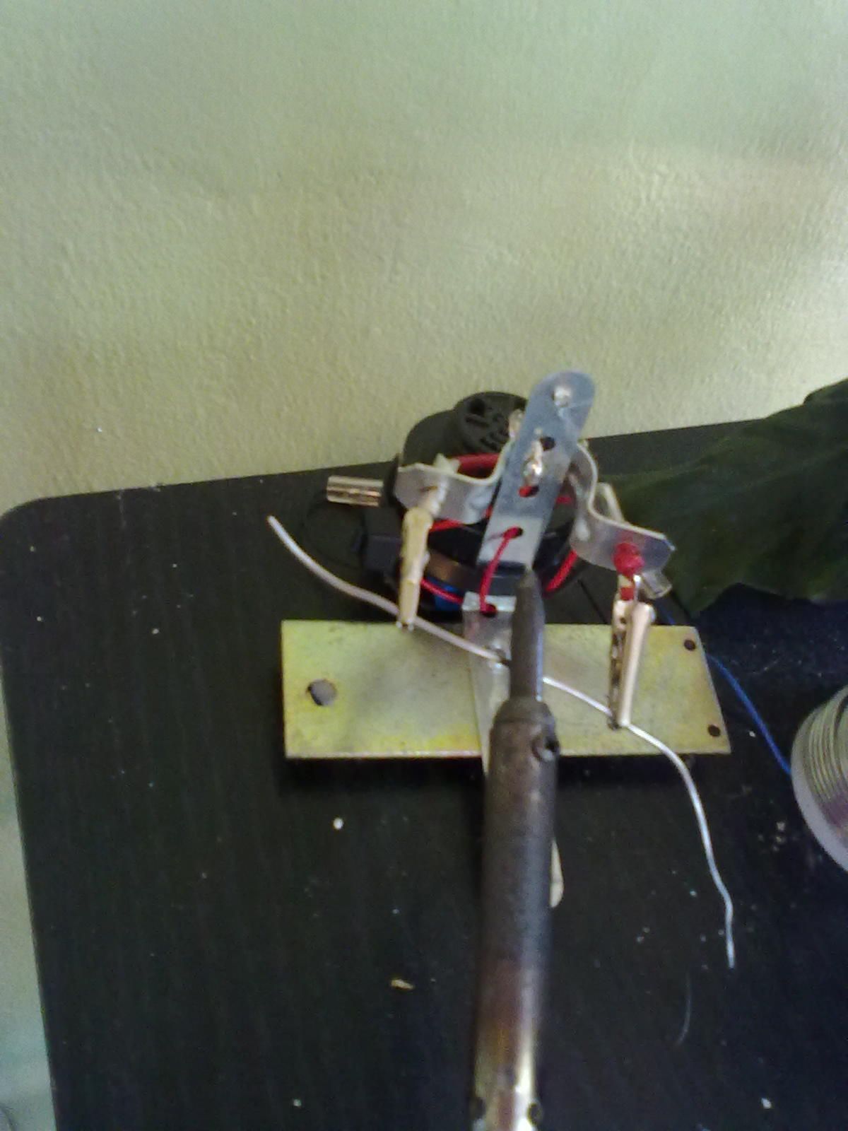 Learning Circuits : 6 Steps - Instructables