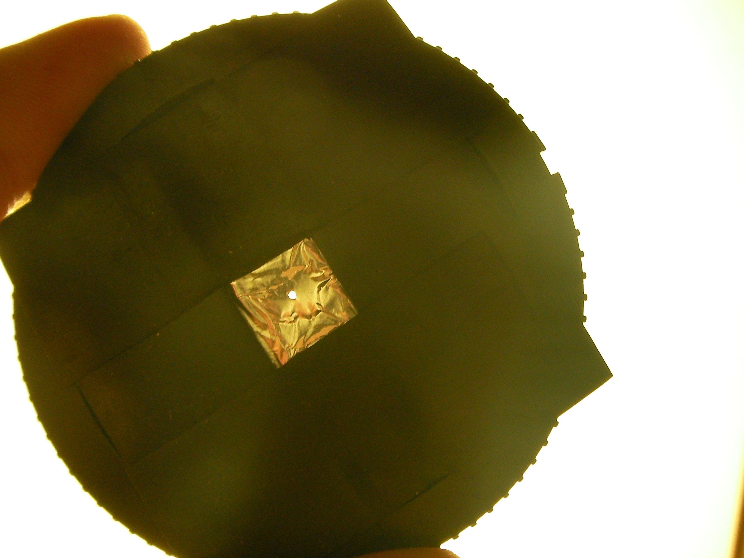 Pinhole DSLR (quick and Dirty Edition) : 4 Steps - Instructables
