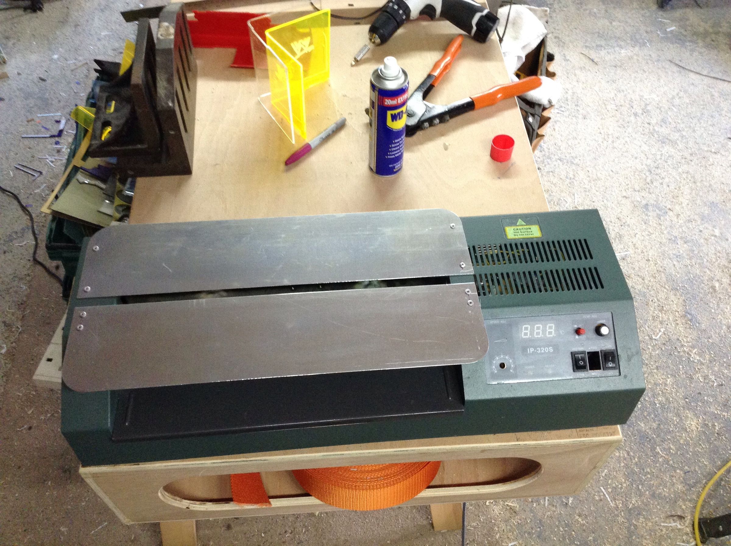 Building an Acrylic Strip/Line Bender From a Old Pouch Laminator : 4 ...